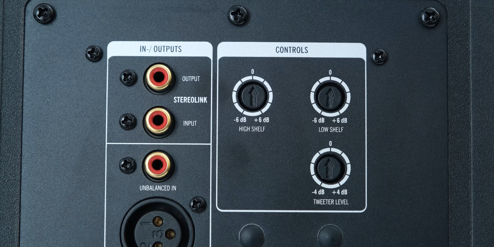 Adam A5X Studio Monitor (Pair) : Amazon.in: Musical Instruments