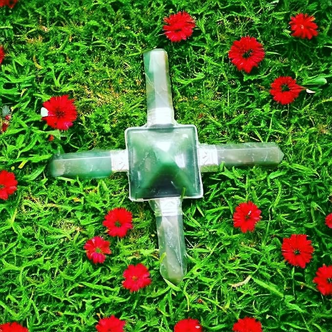 Buy VIR Shakti Agate Reiki Healing Attached Green Aventurine Crystal ...