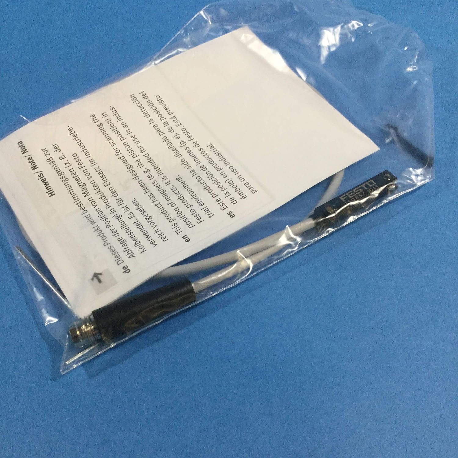 Amazon.com: Festo SME-8-S, Proximity Sensor, 3 Pin.3M Cable ...