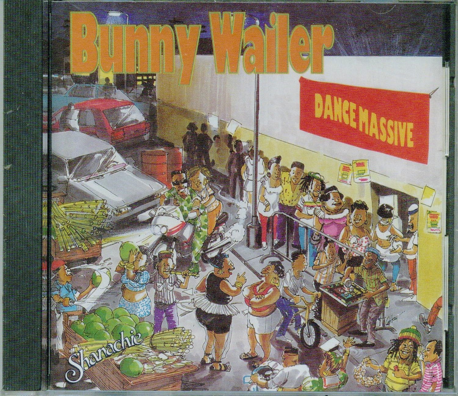 Dance Massive: Amazon.co.uk: CDs & Vinyl
