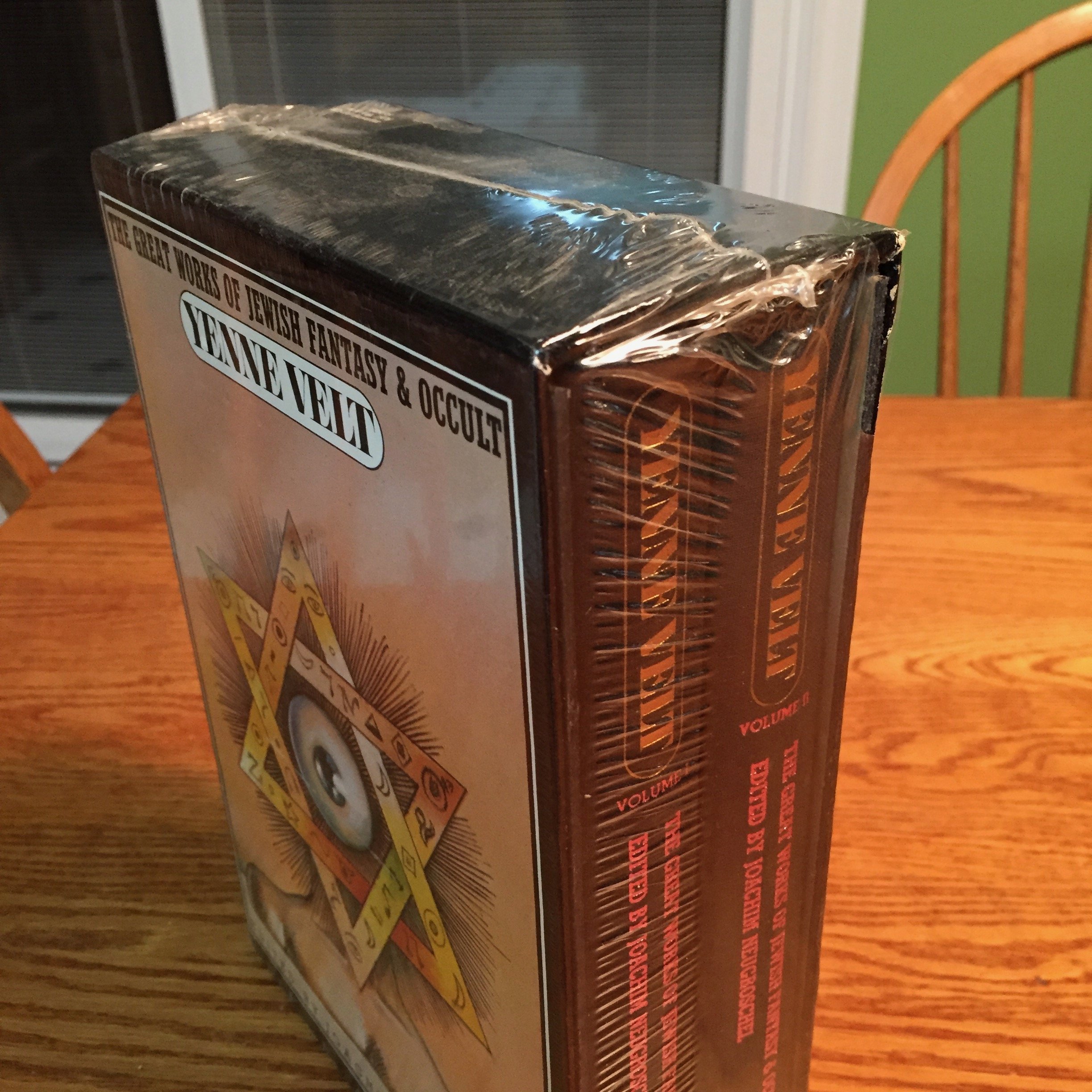 Publication: Yenne Velt: The Great Works of Jewish Fantasy and Occult