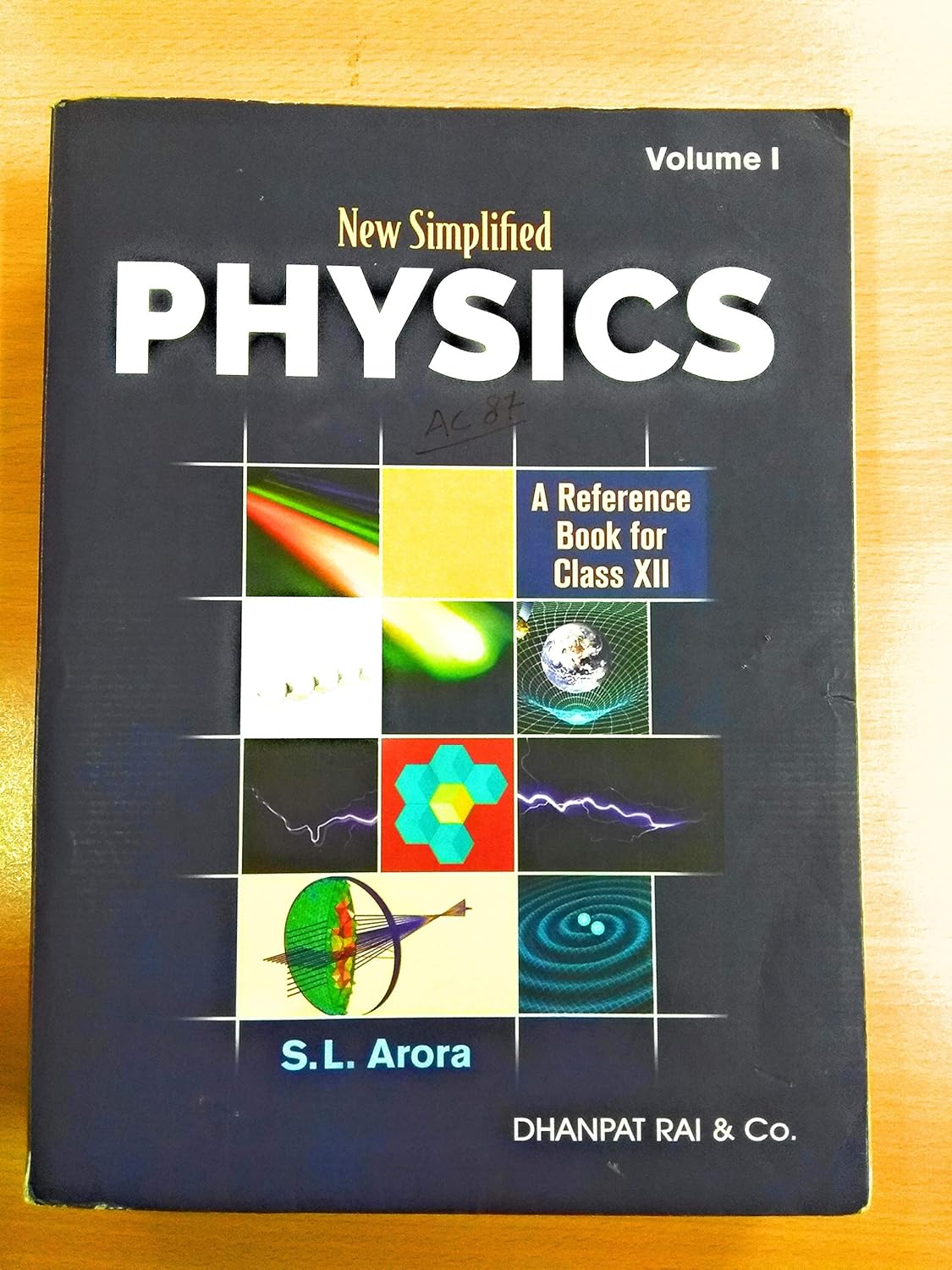Physics sl Arora class 12 : Amazon.in: Books