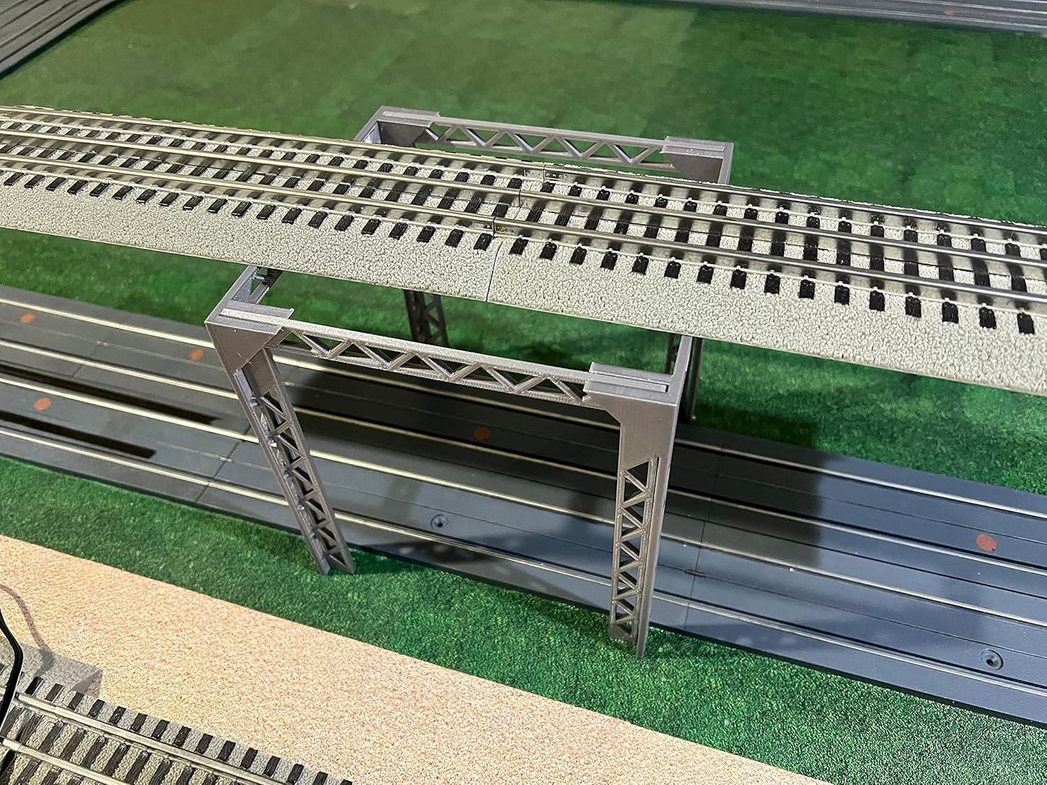 Amazon.com: O Scale Four Sided Wide Trestle Platform for Elevated Train ...