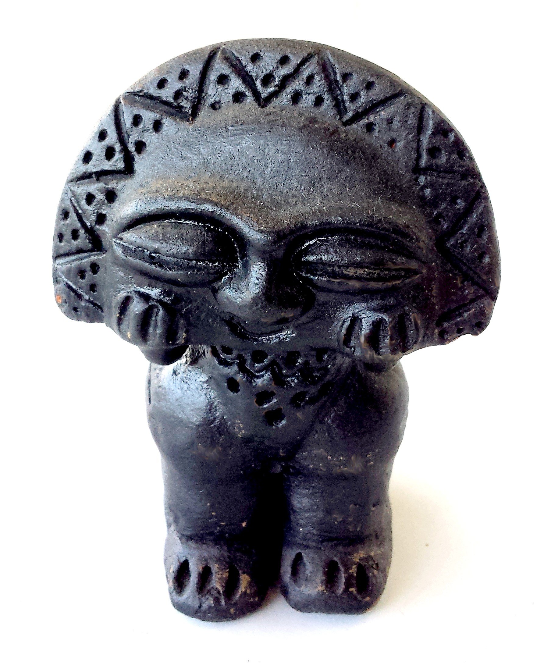 Taino Indians The Story Of The Indian Face Rock Carving In Isabela