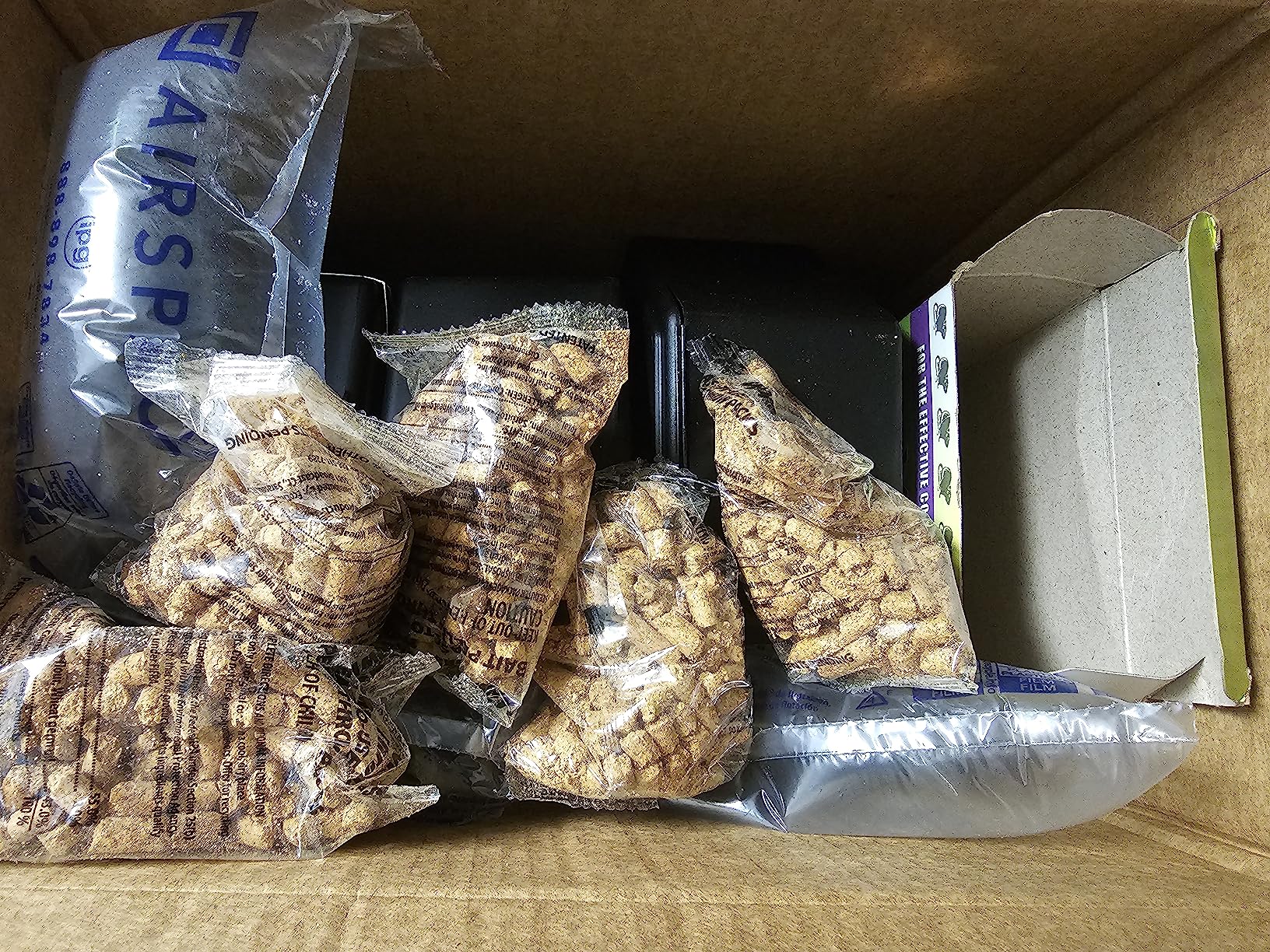 Amazon.com: MouseX Throw Packs- for All Species of Rats Mice Safe ...