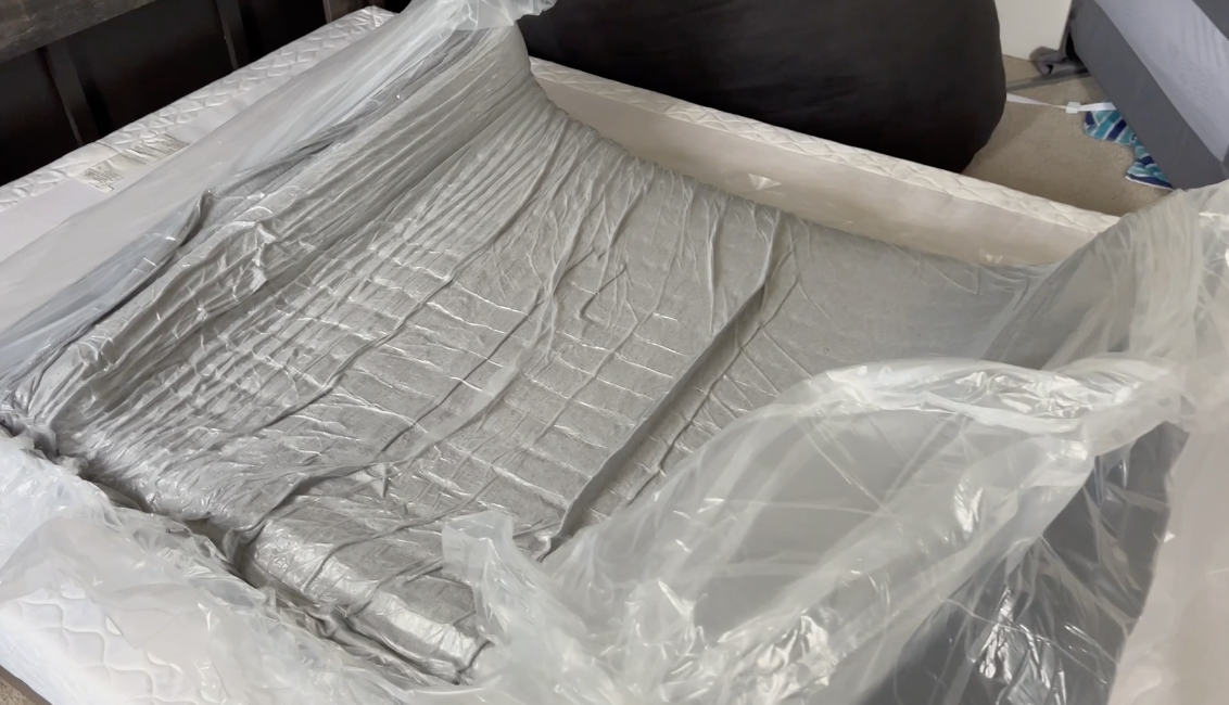Watch Watch how to setup this Casper Element Mattress in a box! on ...