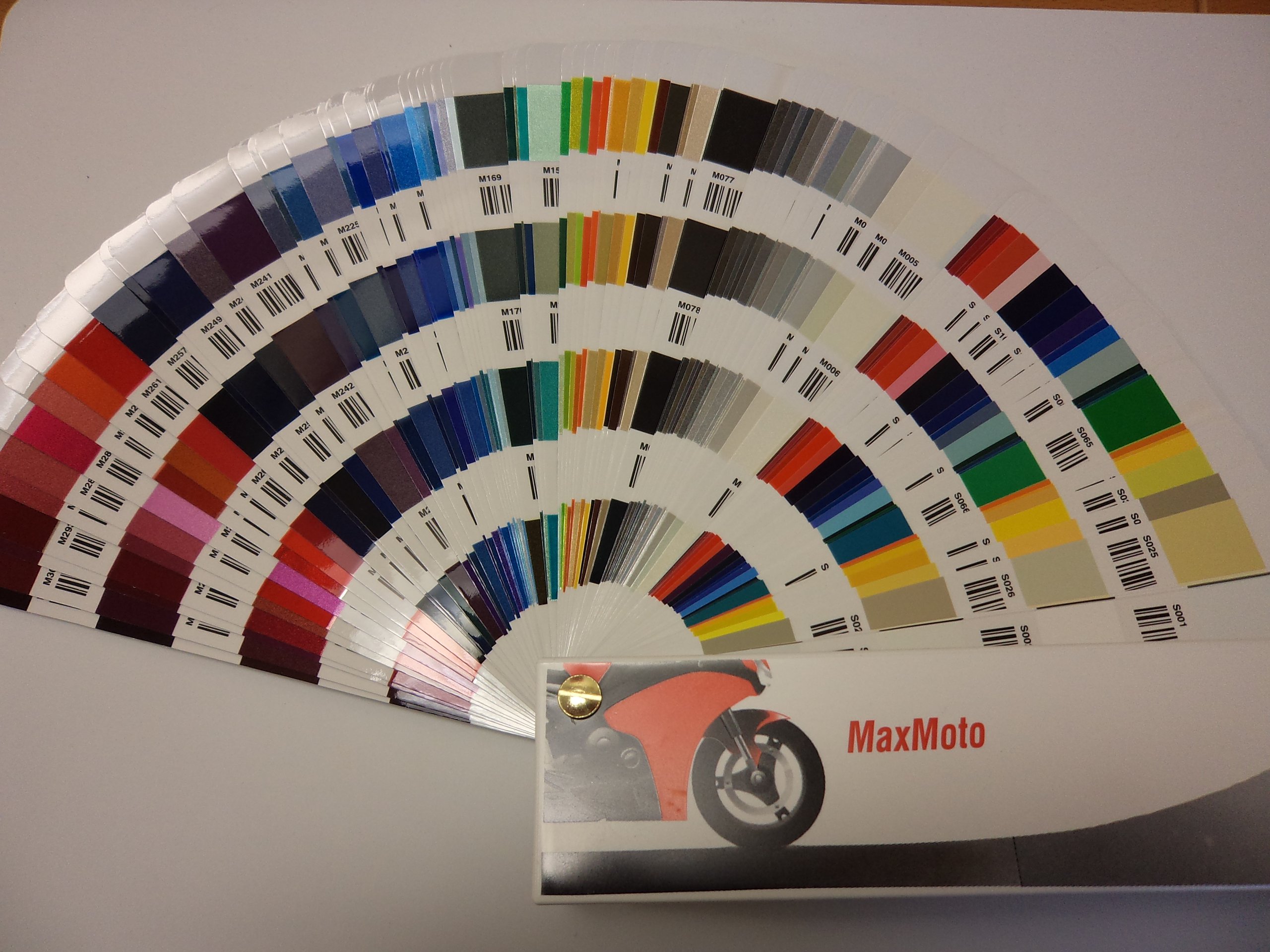 Motorbike Paint Colour Chart Chips/Swatches/Fan : Amazon.co.uk: Automotive
