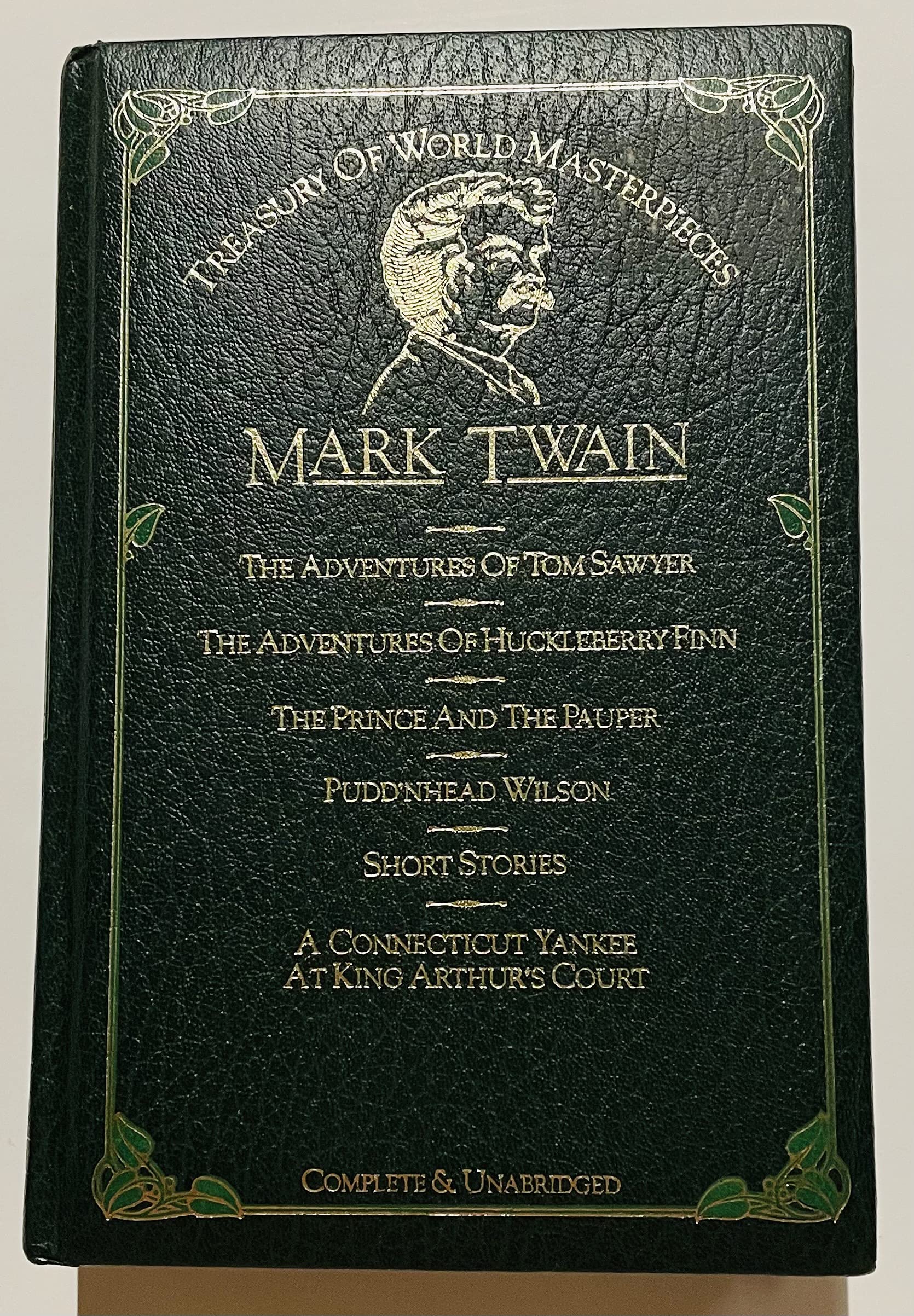 Mark Twain (Treasury of World Masterpieces): Mark Twain: 9780706415650 ...