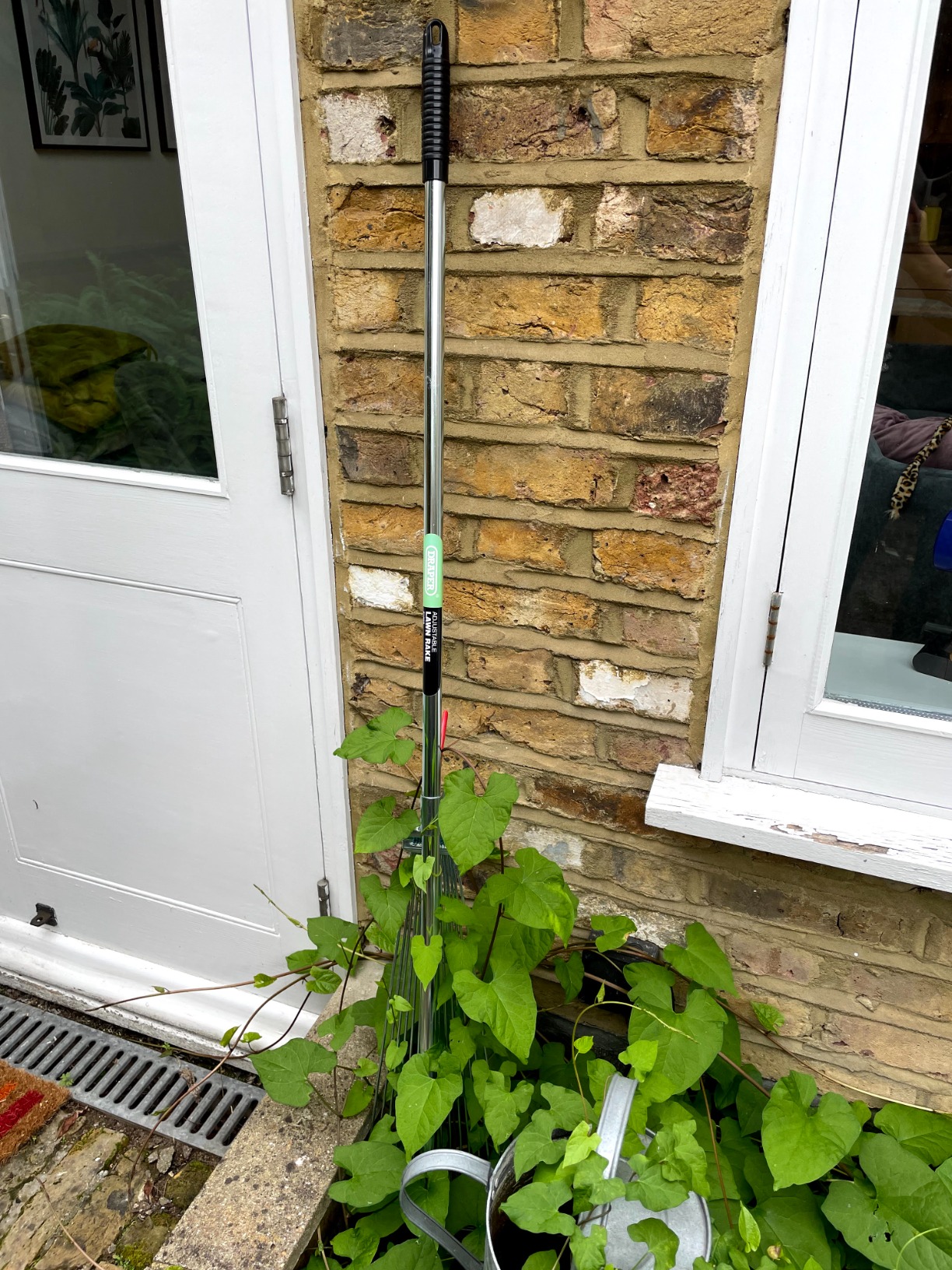 Draper 21862 190-570 mm-Spread Adjustable Lawn Rake : Amazon.co.uk: Garden