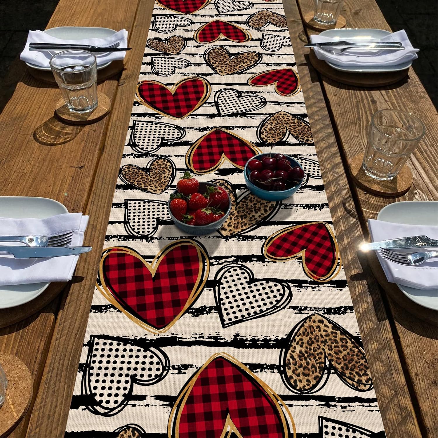 Amazon.com: Seliem Valentine’s Day Black Stripe Love Heart Table Runner ...