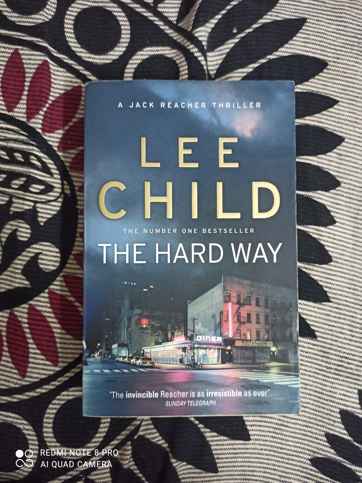 The Hard Way (Jack Reacher, Book 10) eBook : Child, Lee: Amazon.in: Books