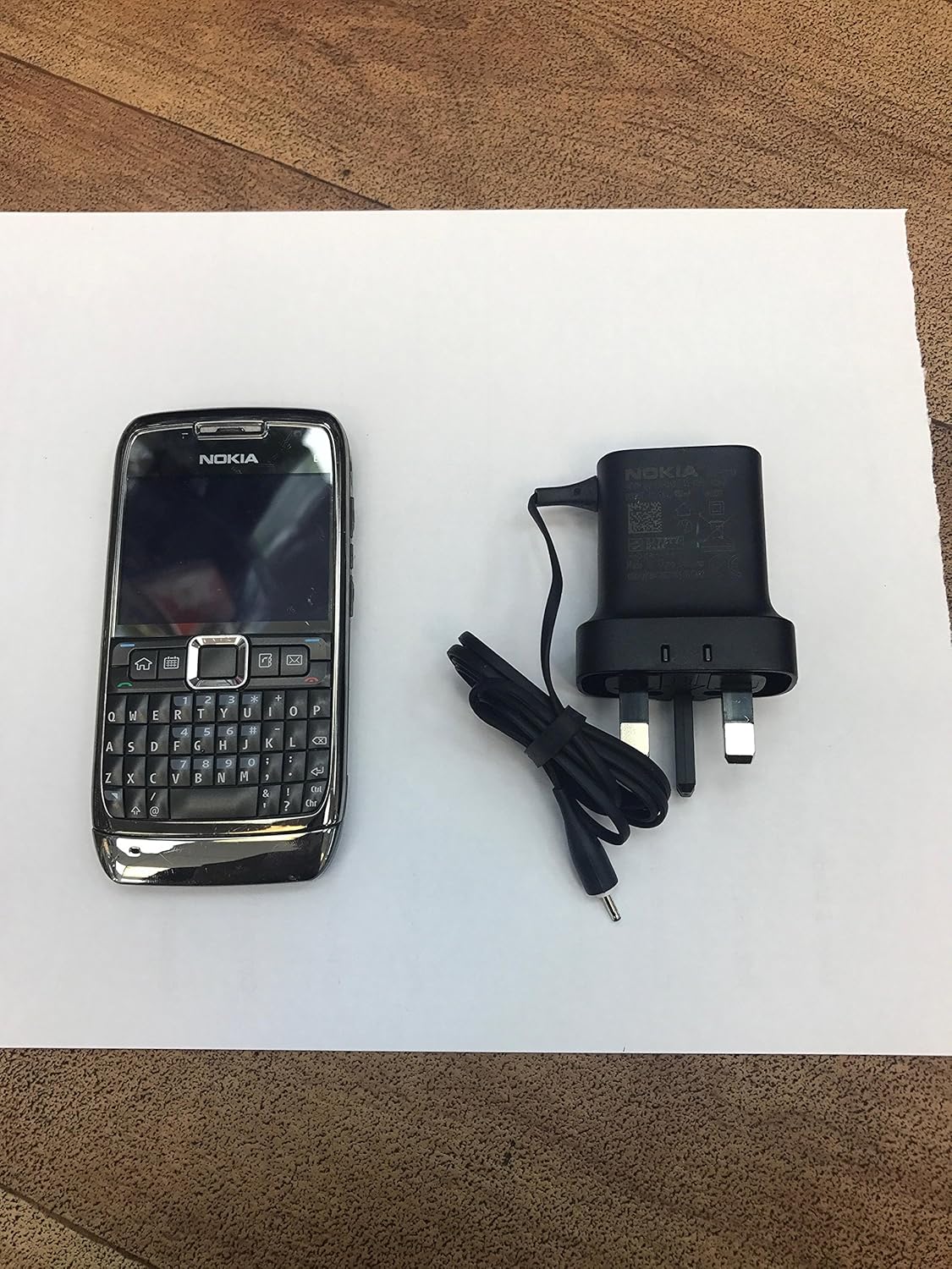 Nokia E71 Mobile Phone Sim Free Unlocked - Black : Amazon.co.uk ...