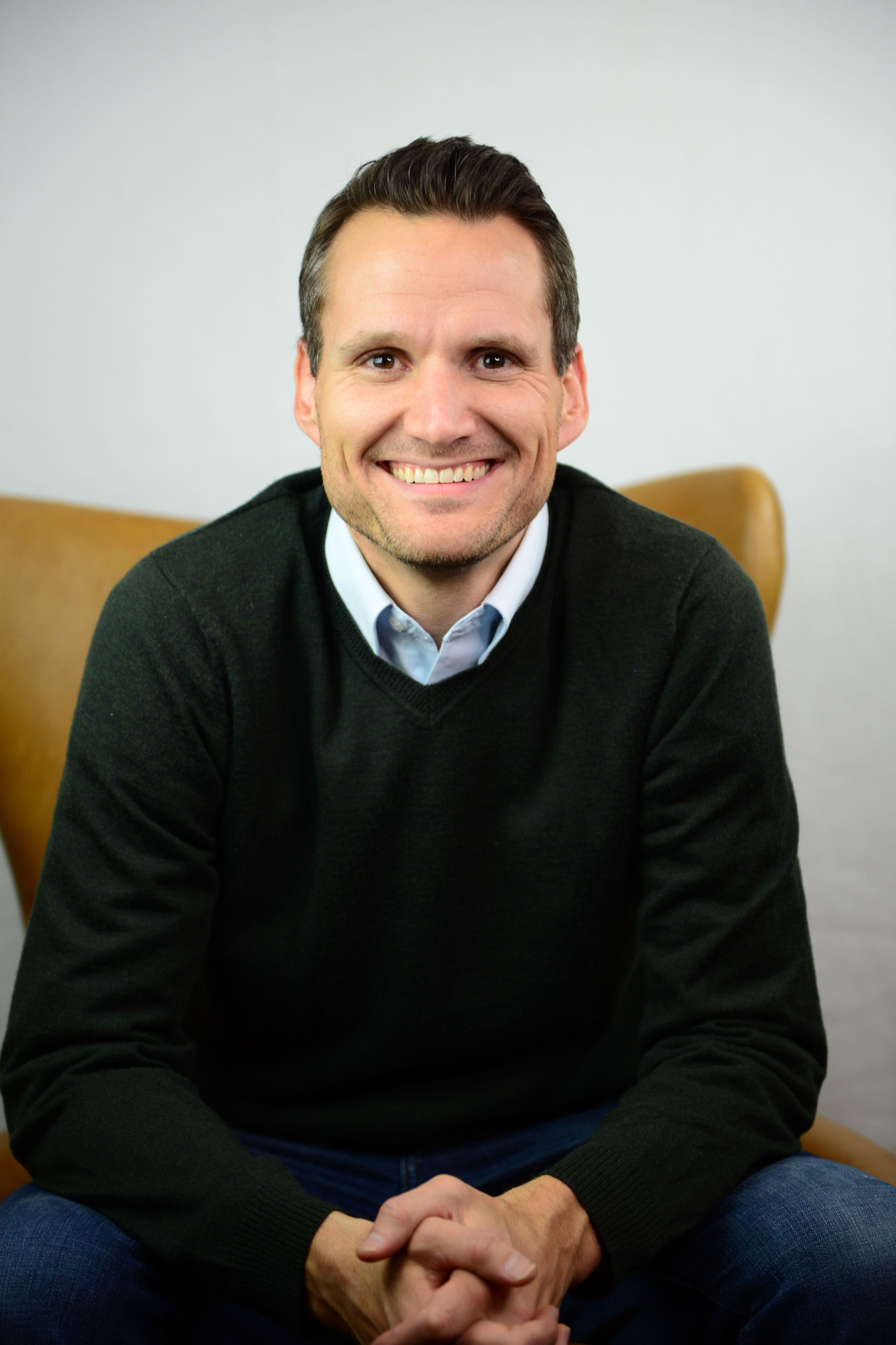 Amazon.com: Sam Owens: books, biography, latest update