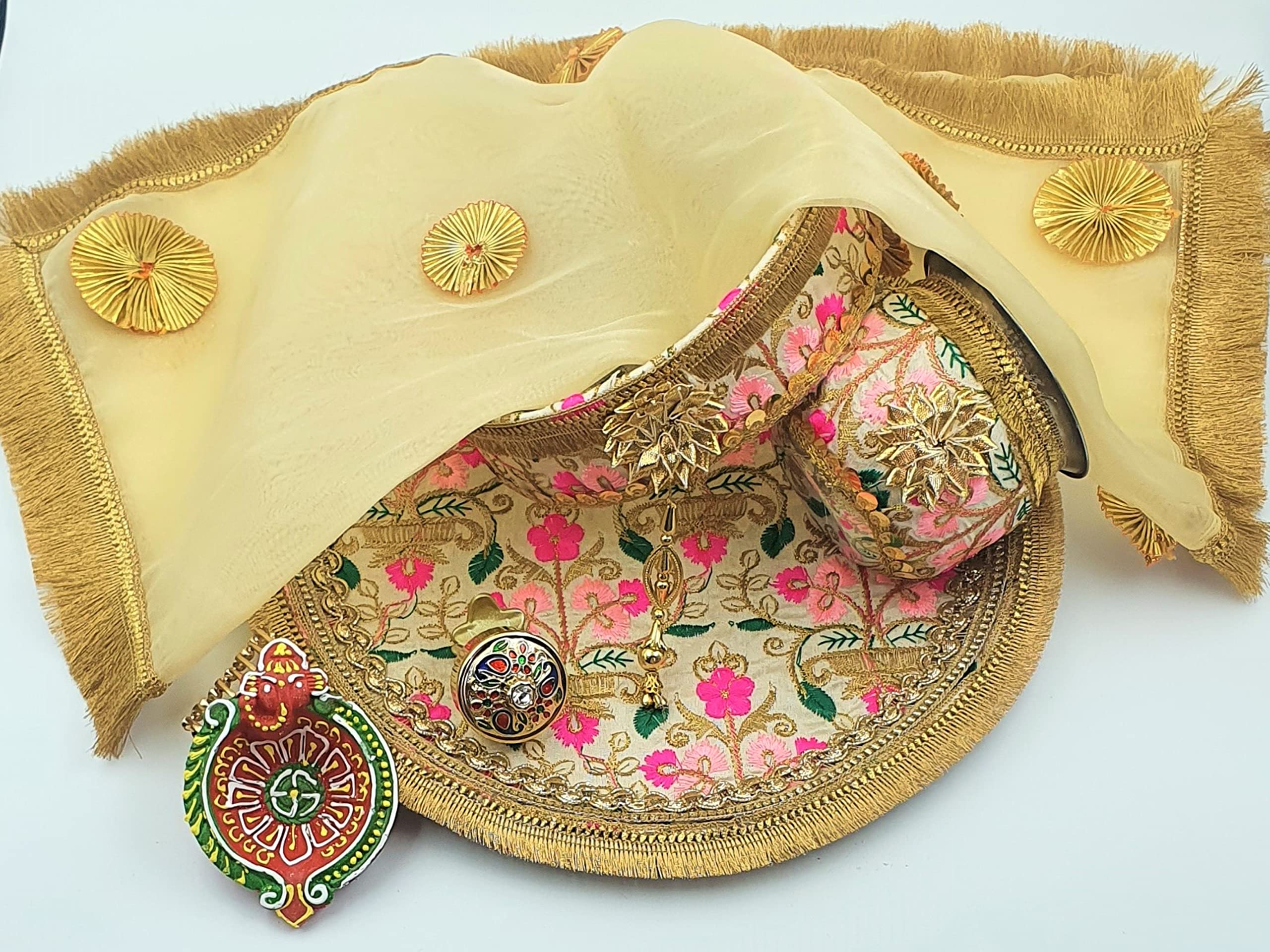 Artonezt Handcrafted Embroidery Karwachauth Thali Set (Thali, Kalash ...