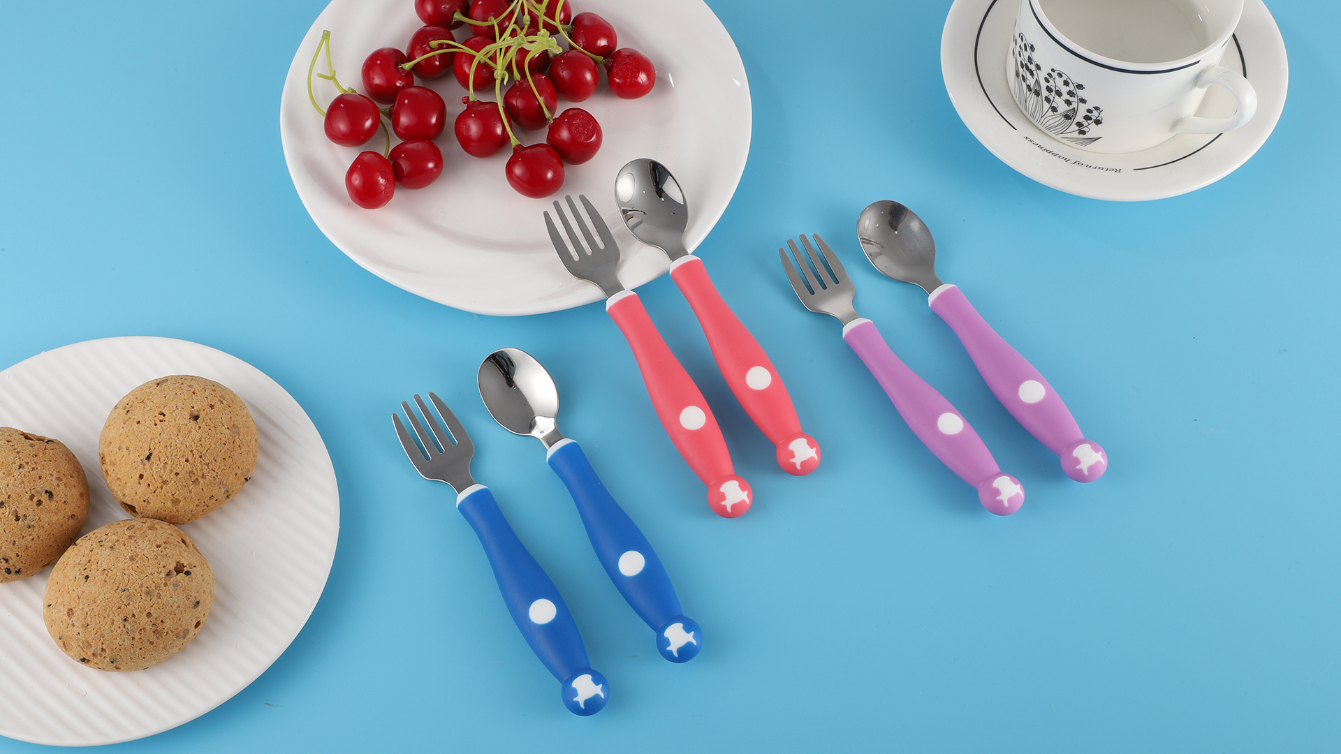 Watch Pimoys Toddler Utensils Baby Spoon Fork Set, Bendable on Amazon Live