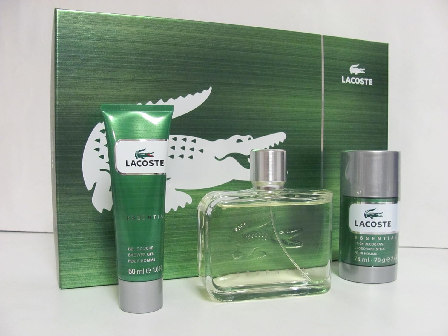 Amazon.com: Lacoste Essential Men Gift Set (Eau de Toilette Spray ...