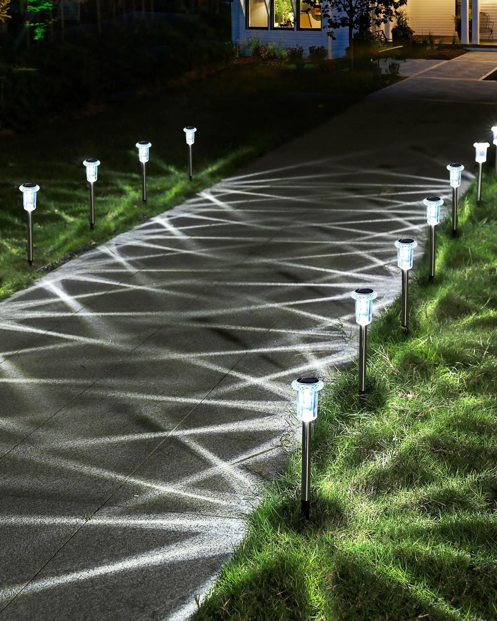 Amazon.com : LAUREL CANYON Solar Pathway Lights, 8 Pack Outdoor Solar ...