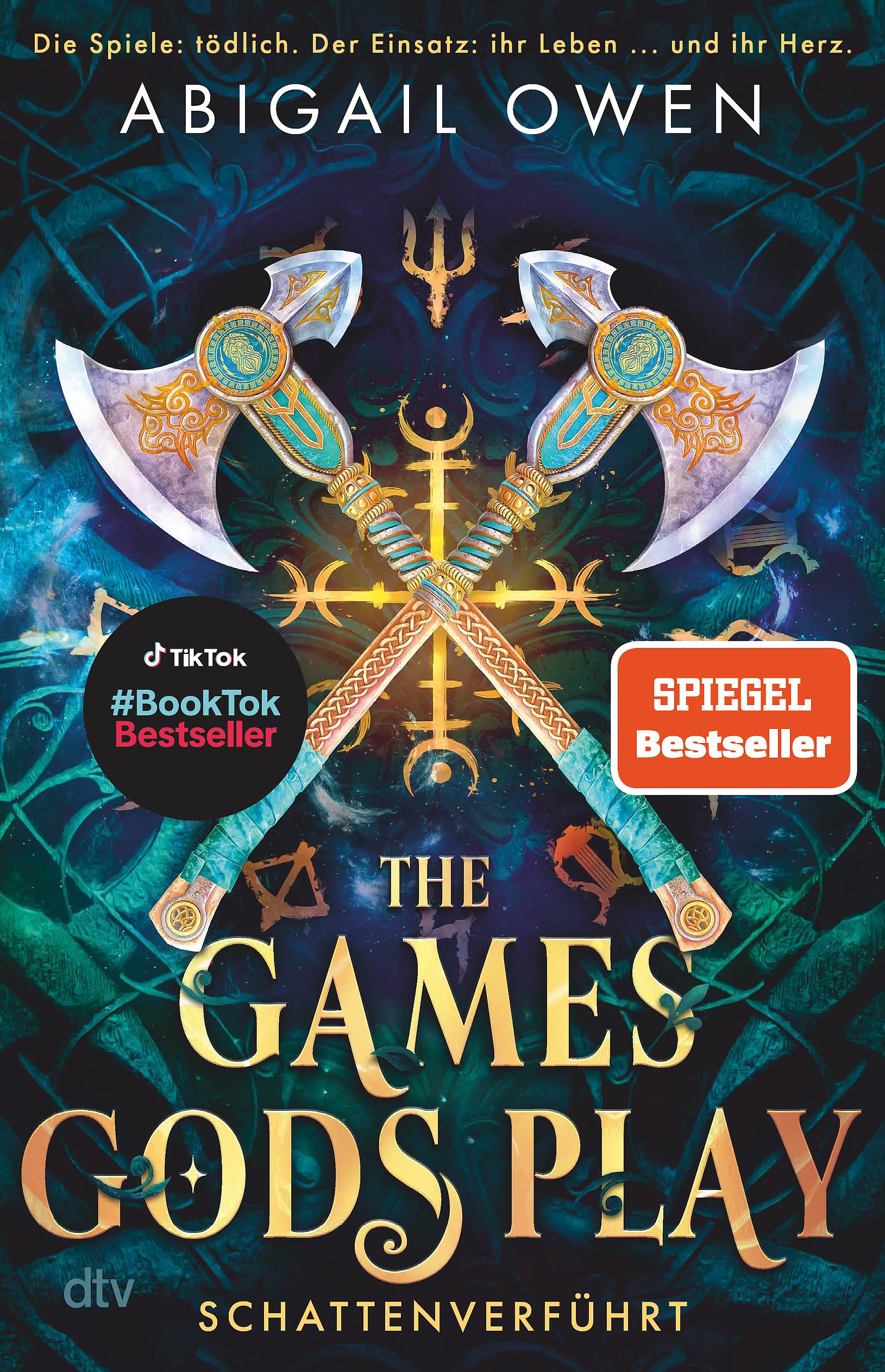 Amazon.com: The Games Gods Play - Schattenverführt: 9783423284479 ...