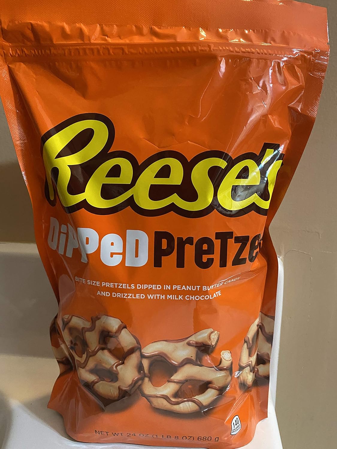 Amazon.com: Reese's Dipped Pretzels 24 Oz. (1 Pack) : Grocery & Gourmet ...