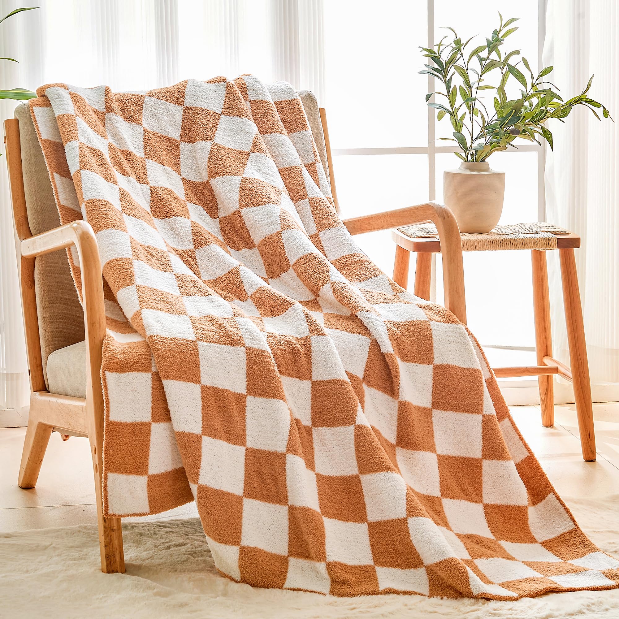 Amazon.com: Blagic Checkered Throw Blanket for Couch,Reversible Super ...