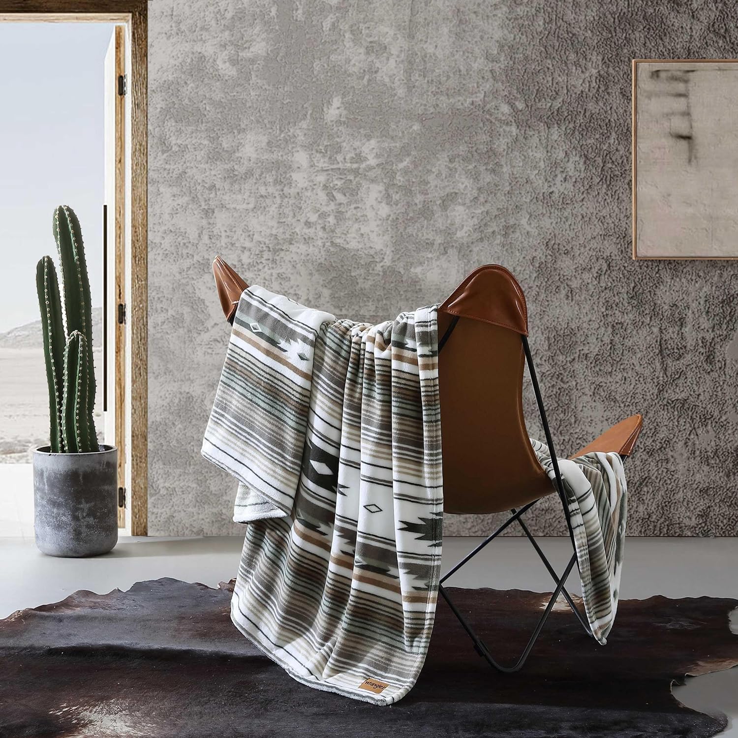 Brandclub - Wrangler - Queen Size Blanket, Super Soft & Reversible ...