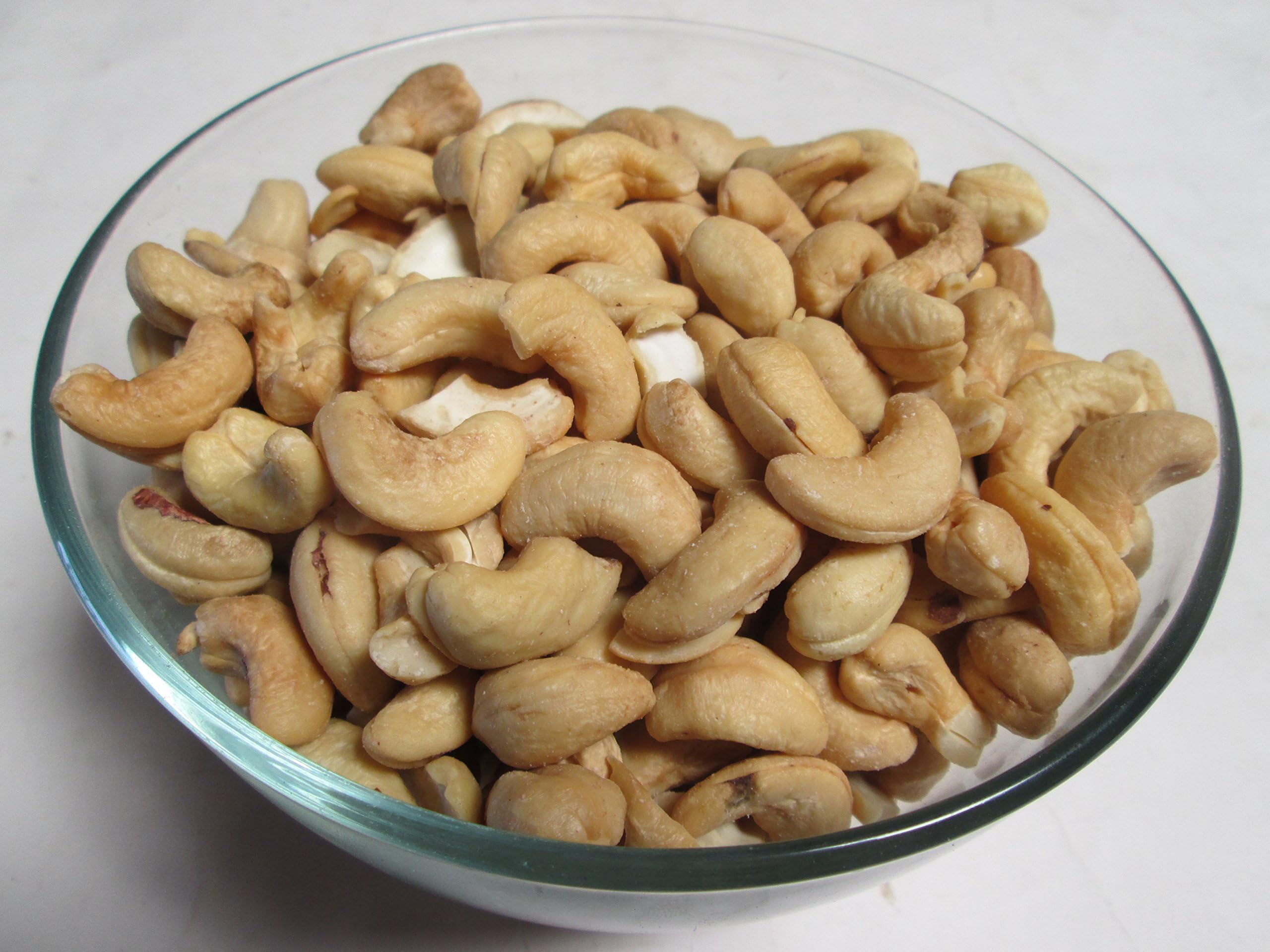 Amazon.com : PLANTERS Deluxe Salted Whole Cashews, Party Snacks, Plant ...