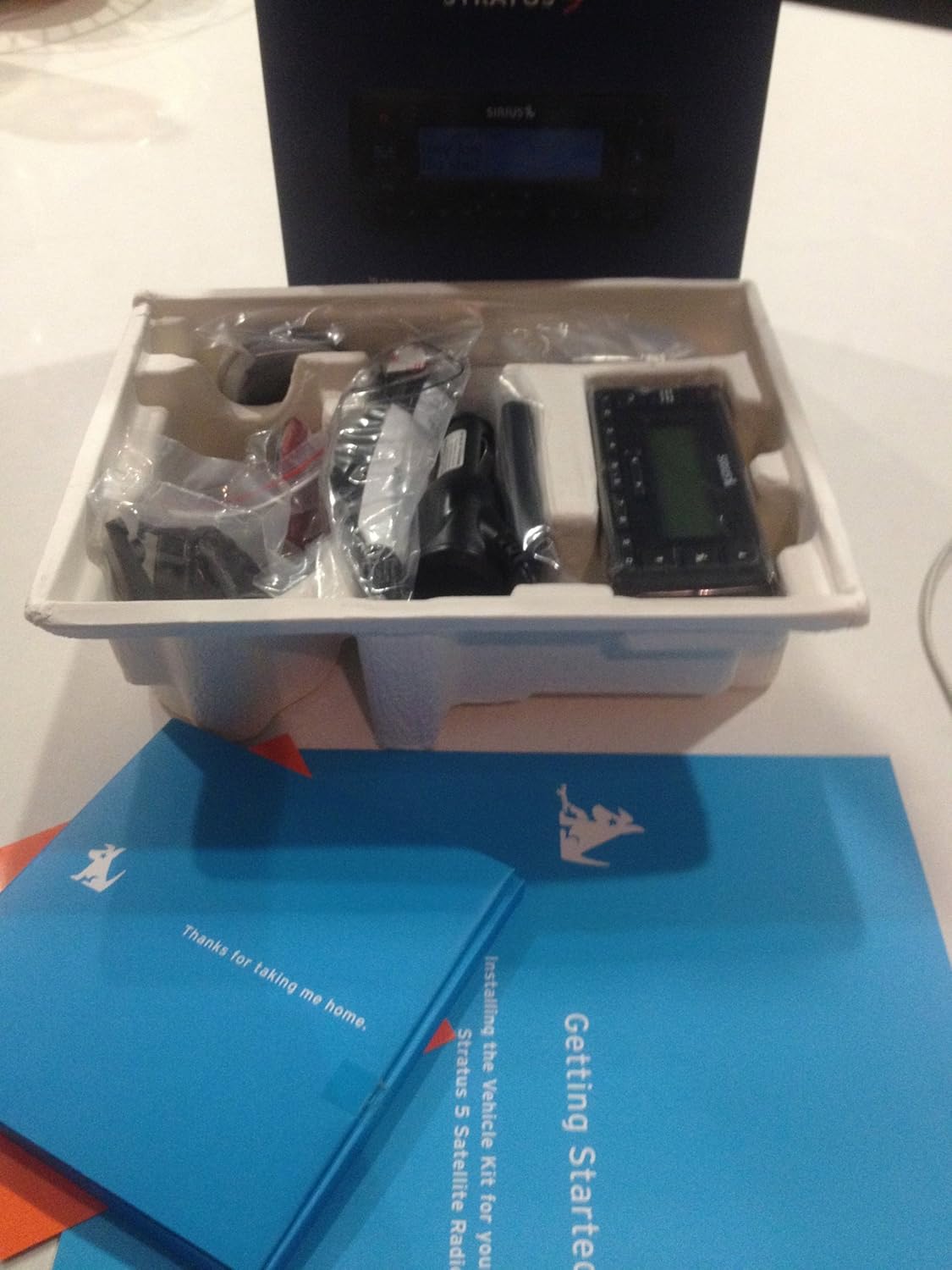 Amazon.com: SIRIUS Stratus 5 Satellite Radio Receiver and Car Kit ...