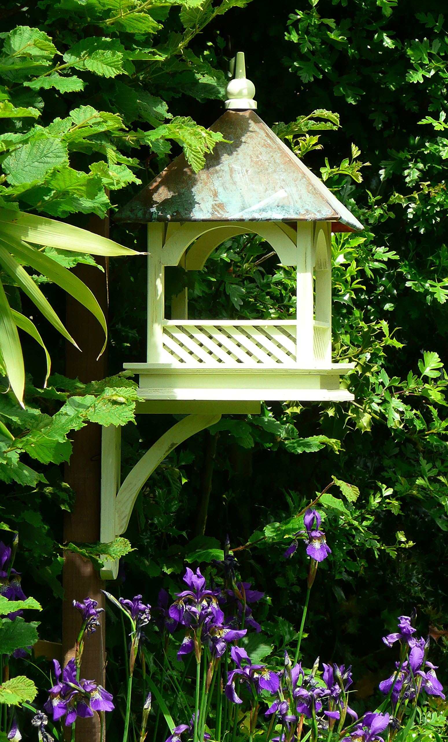Wildlife World Large Bempton Bird Table : Amazon.co.uk: Garden