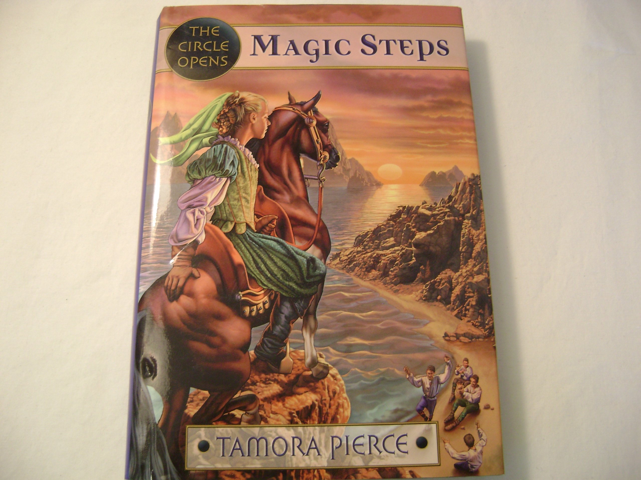 Amazon.com: Magic Steps (The Circle Opens, Book 1): 9780590395885 ...