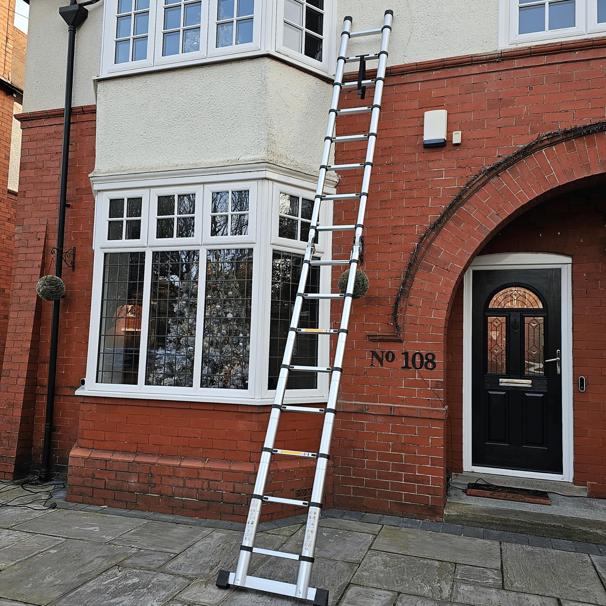 5m Telescopic Ladder A Frame Multi-Purpose folding Ladders Extendable ...