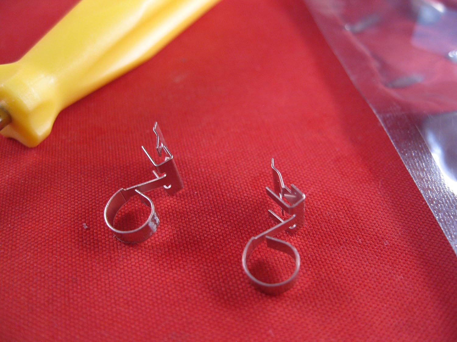 Amazon.com : Tri-Tronics G3 Handheld Transmitter Battery Contact ...