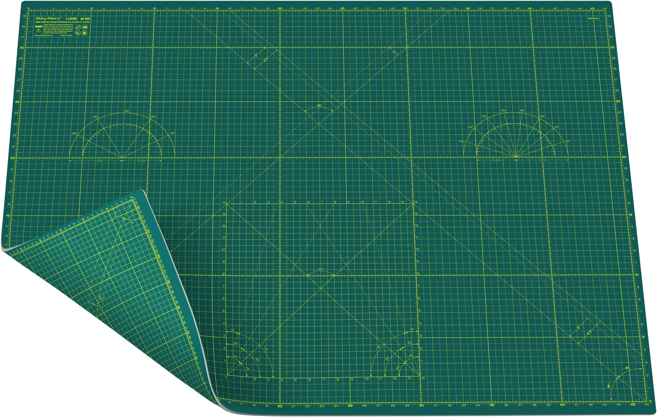 Amazon.com: Fiskars 24" x 36" Folding Cutting Mat for Travel and ...