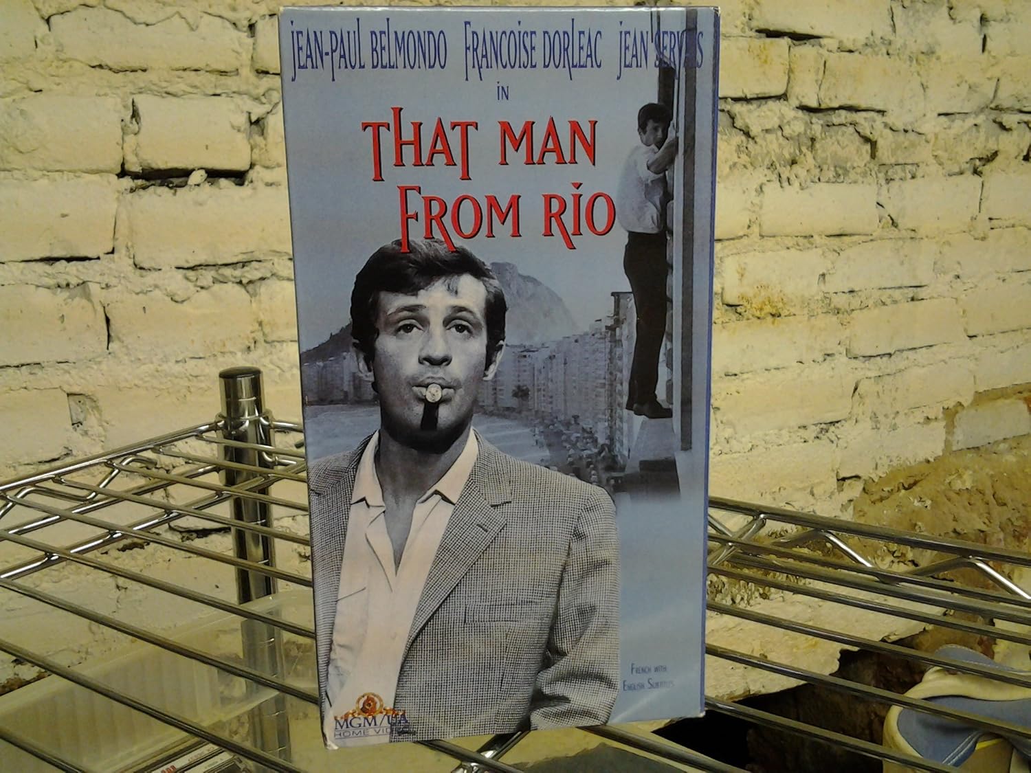 Amazon.com: That Man From Rio [VHS] : Jean-Paul Belmondo, Françoise ...