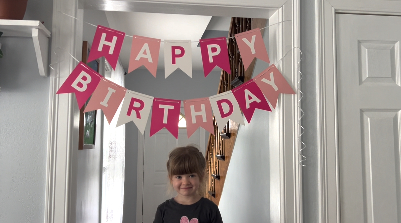 Watch Happy Birthday Sign Review on Amazon Live