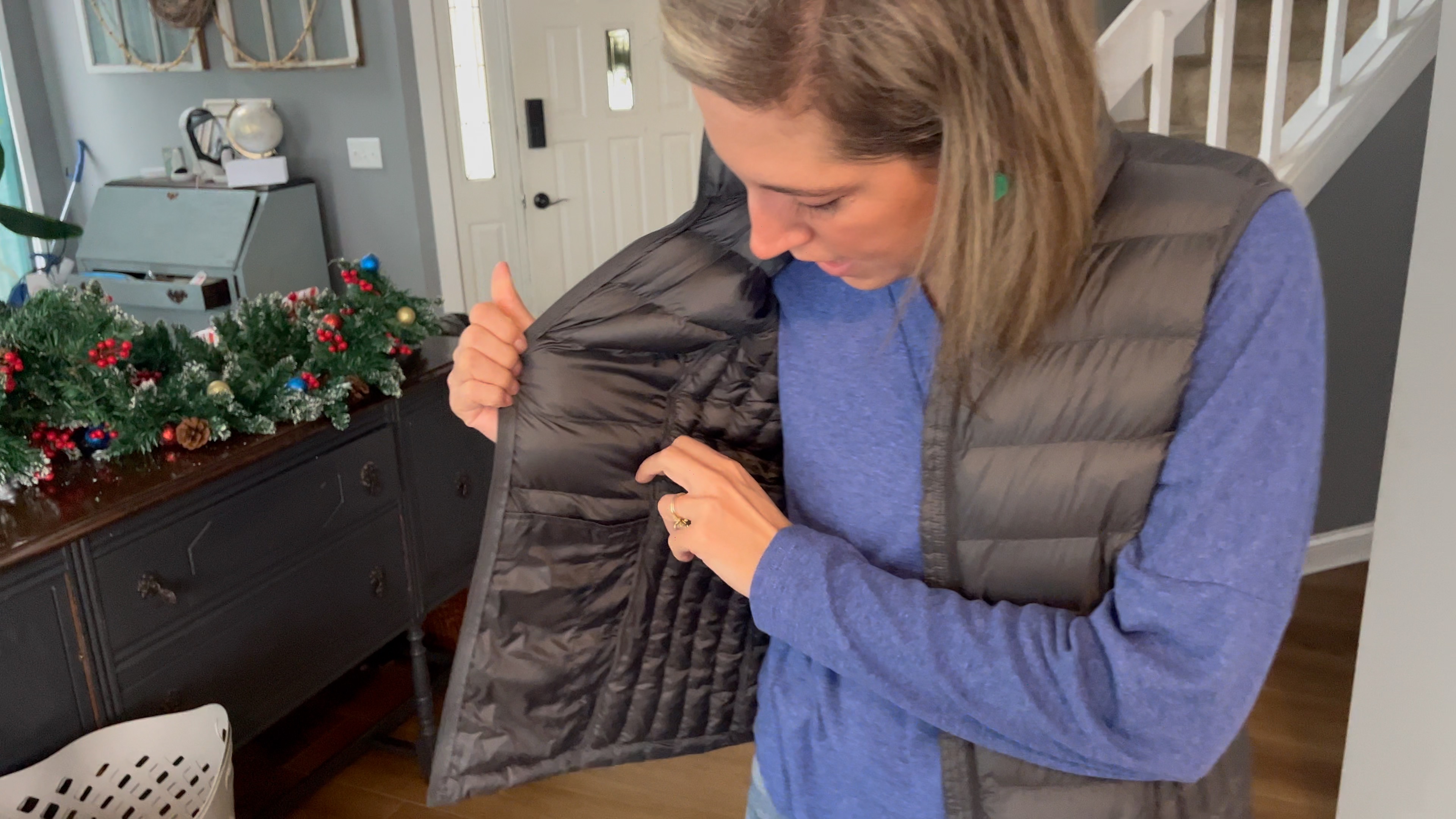 Watch light weight vest - great for layering! on Amazon Live