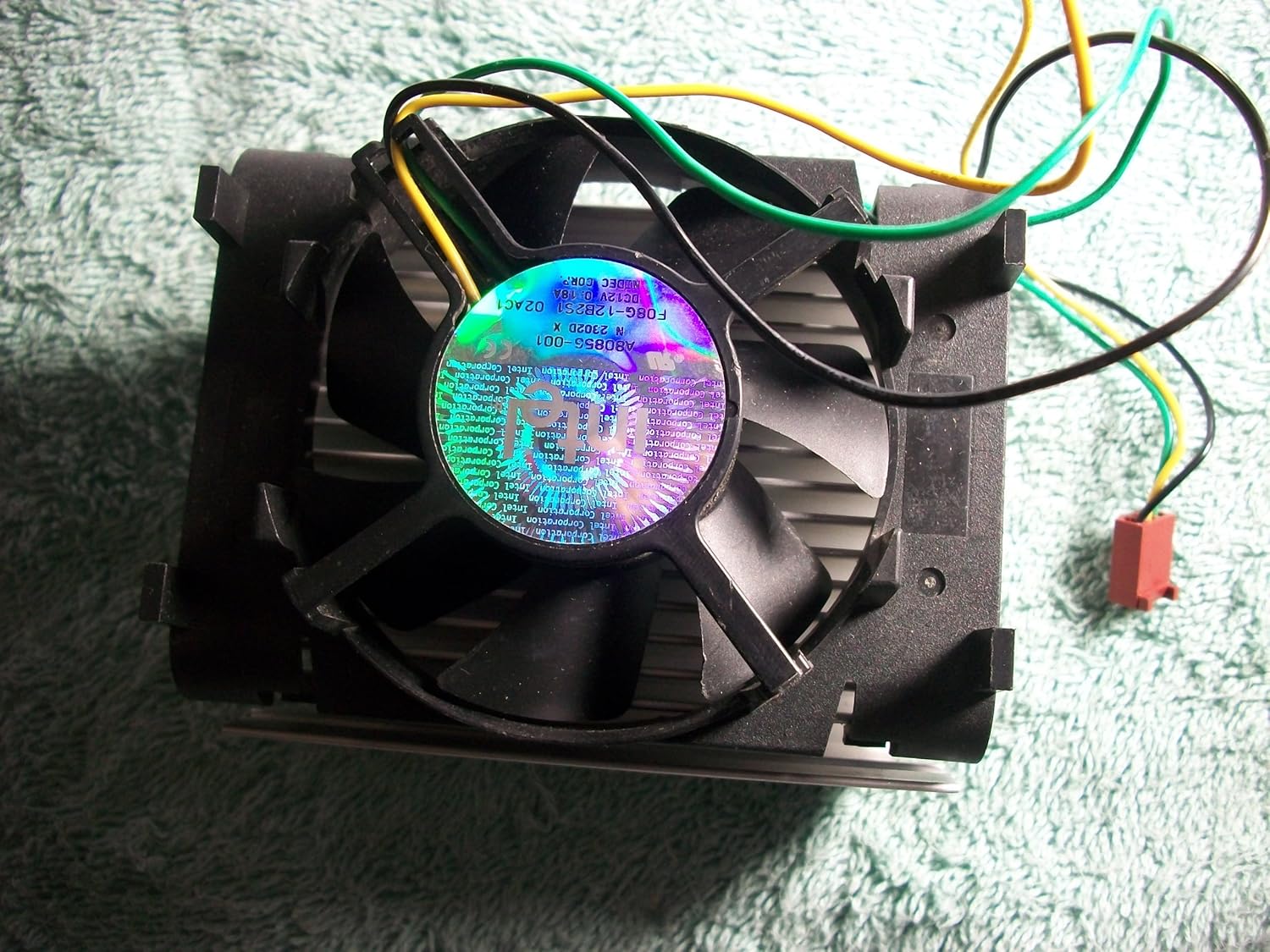 Amazon.com: Intel Heatsink and Cooling Fan Socket 478 A80856-001 ...