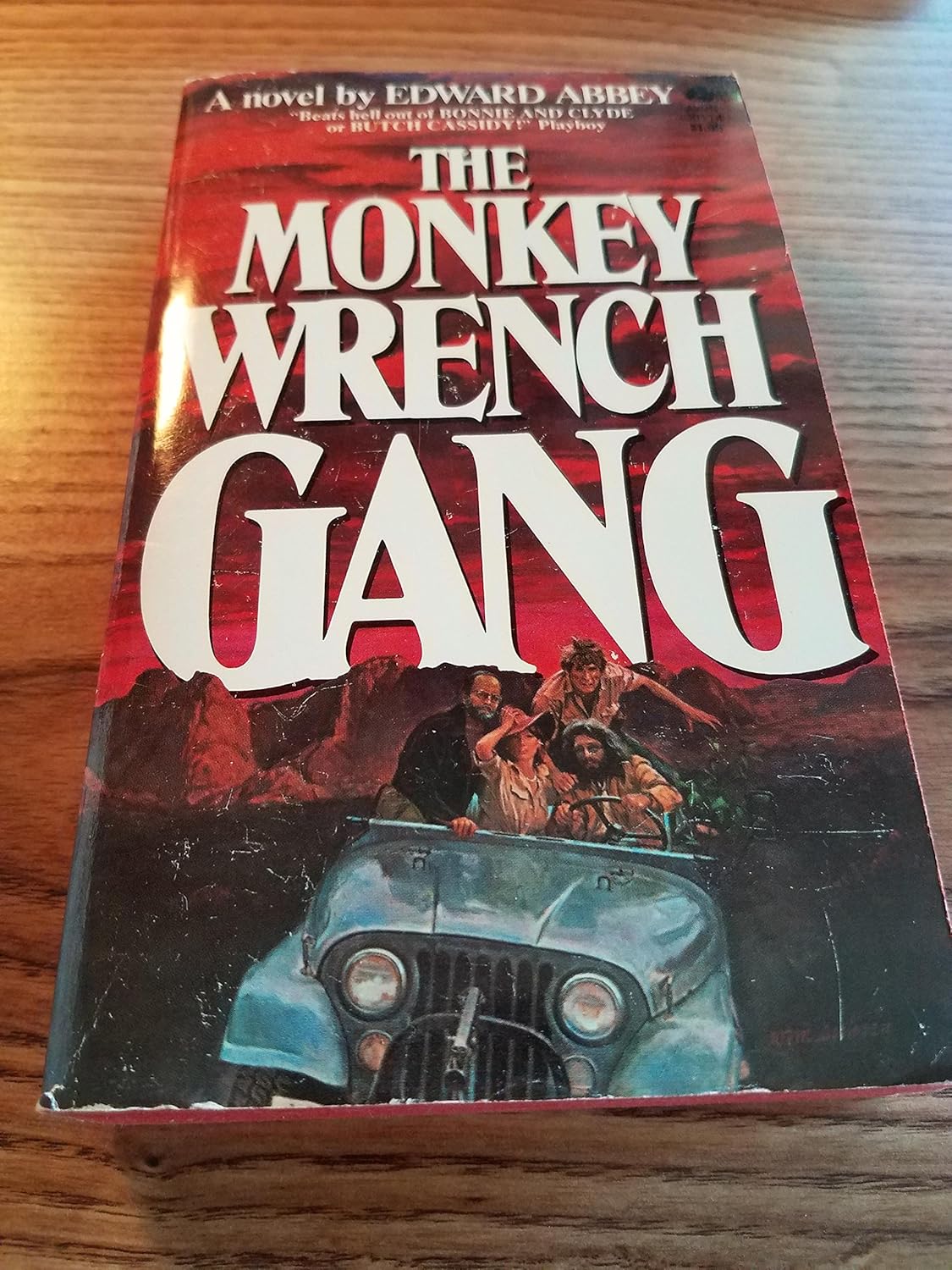 Monkey Wrench Gang: Abbey, Edward: 9780380007417: Amazon.com: Books