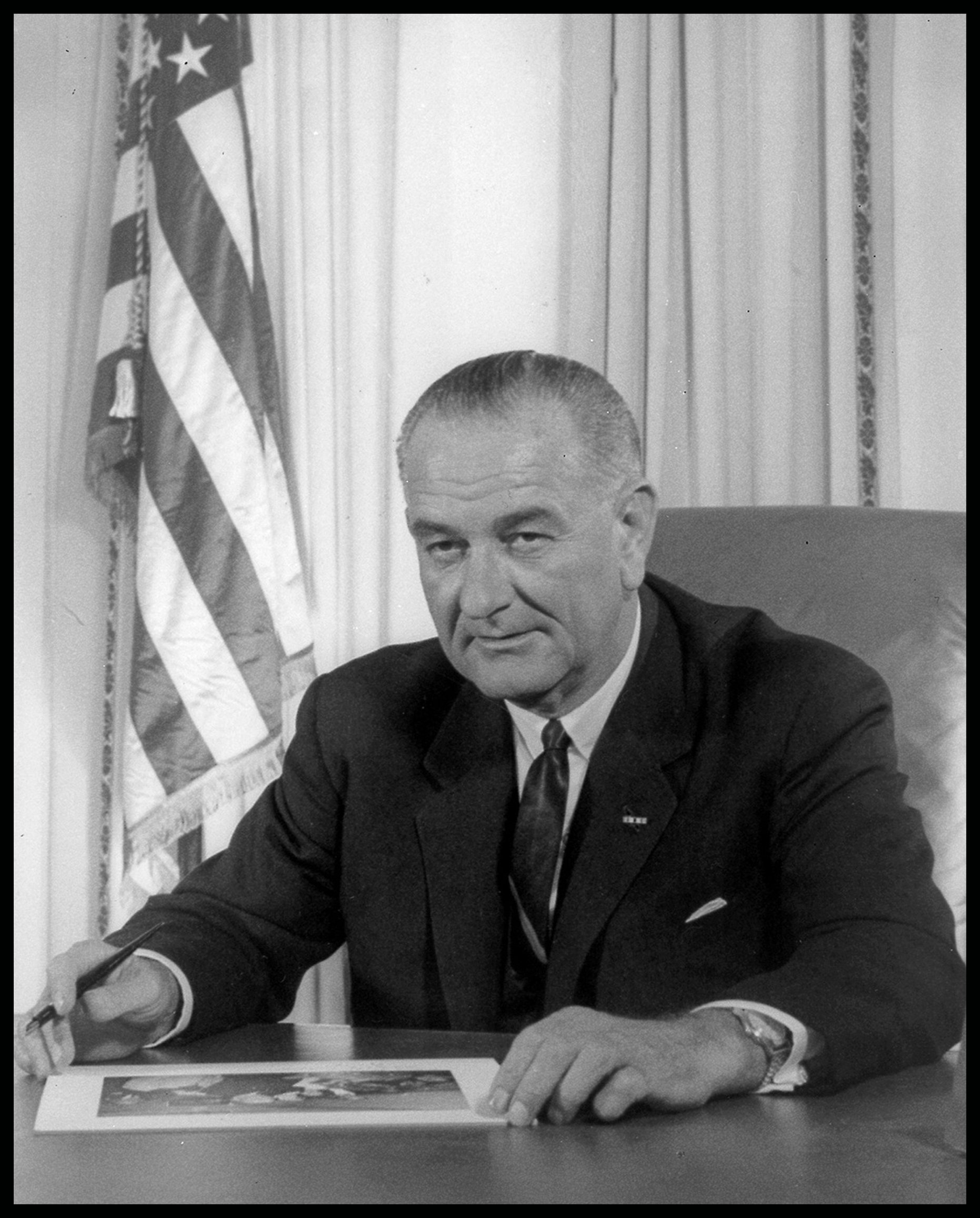 Amazon.com: ConversationPrints LYNDON B. JOHNSON GLOSSY POSTER PICTURE ...