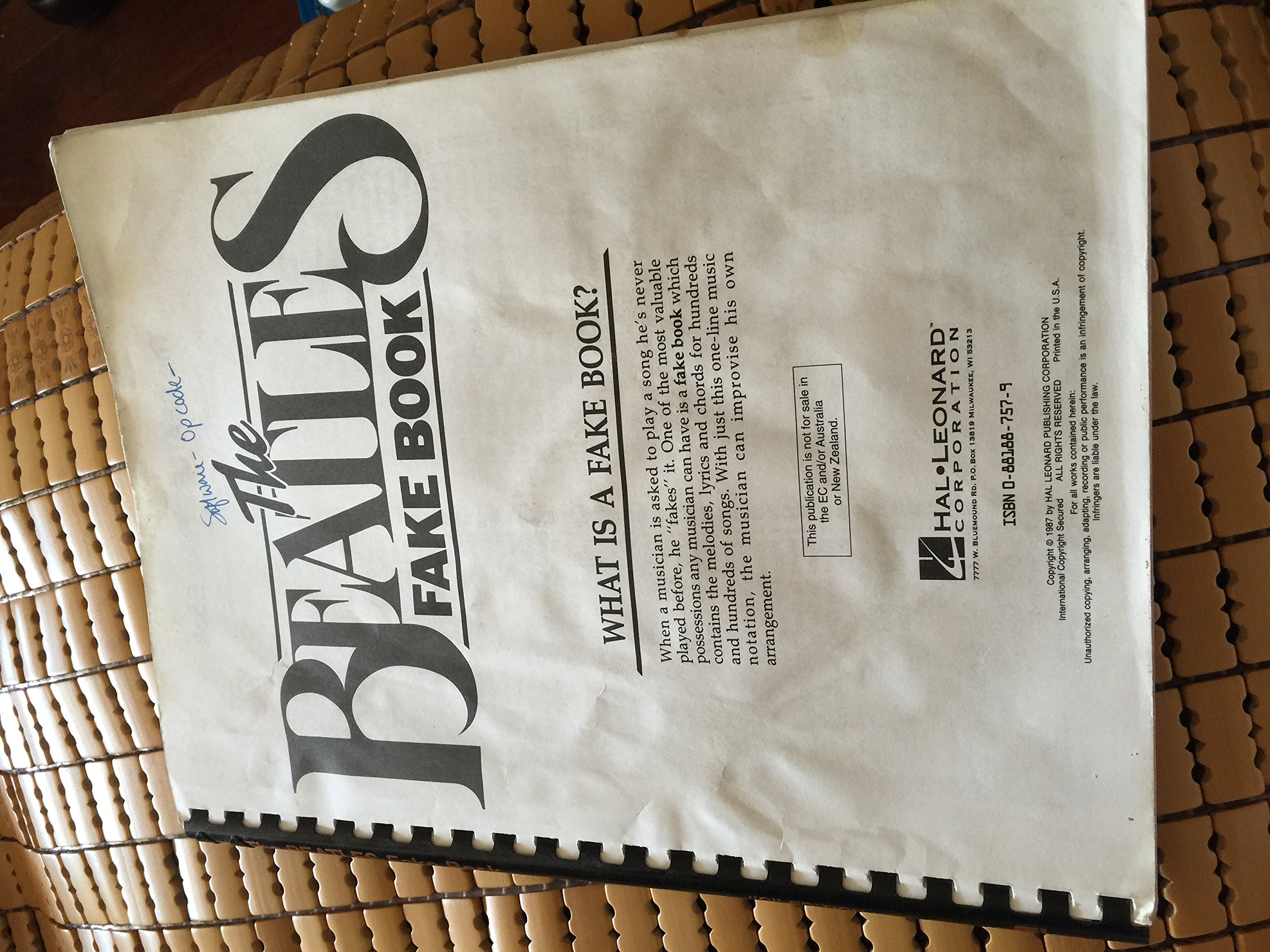 Amazon.com: The Beatles Fake Book: C Edition (Fake Books ...