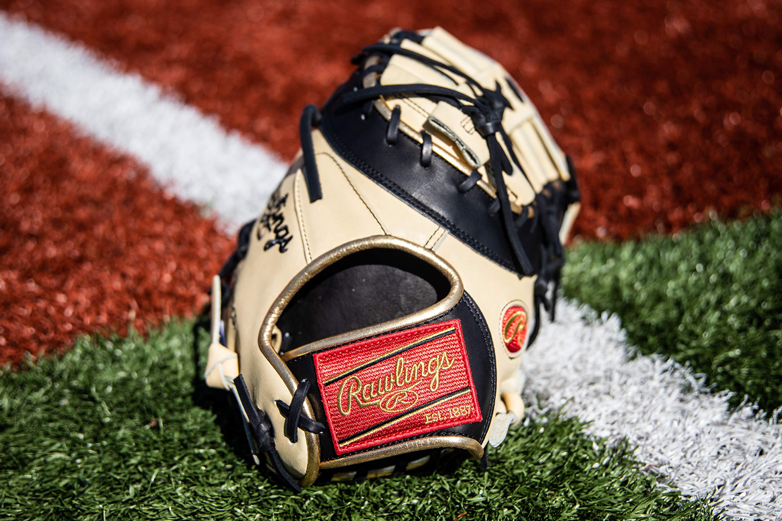 Rawlings | HEART OF THE HIDE Baseball First Base Glove | R2G - Narrow ...