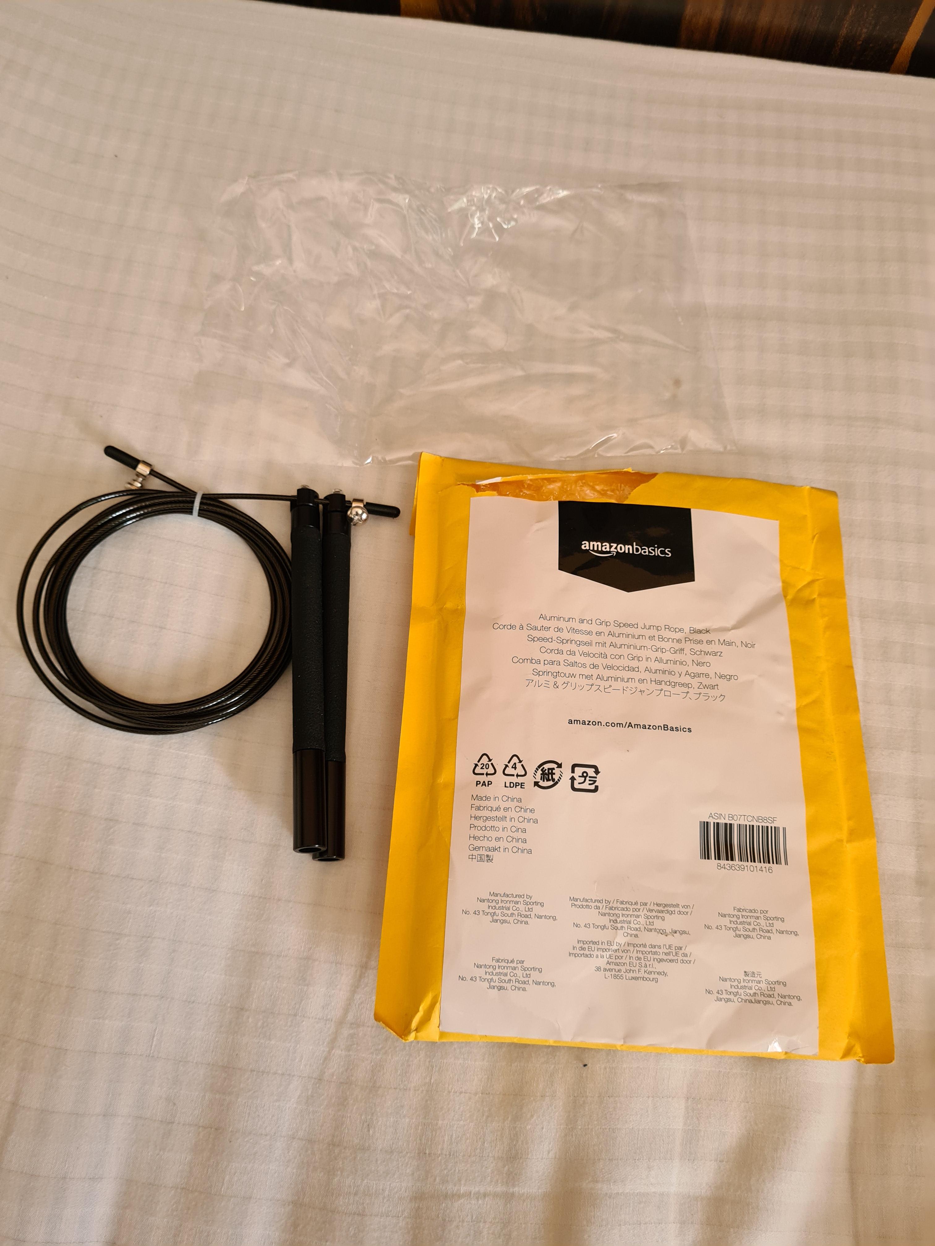 Buy amazon basics Aluminum and Grip Speed Jump Rope, Black Online at ...