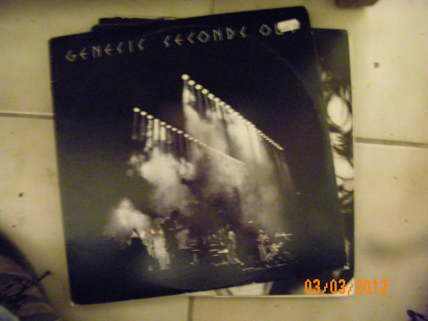 Genesis Seconds Out (Vinyl Record) - Amazon.com Music