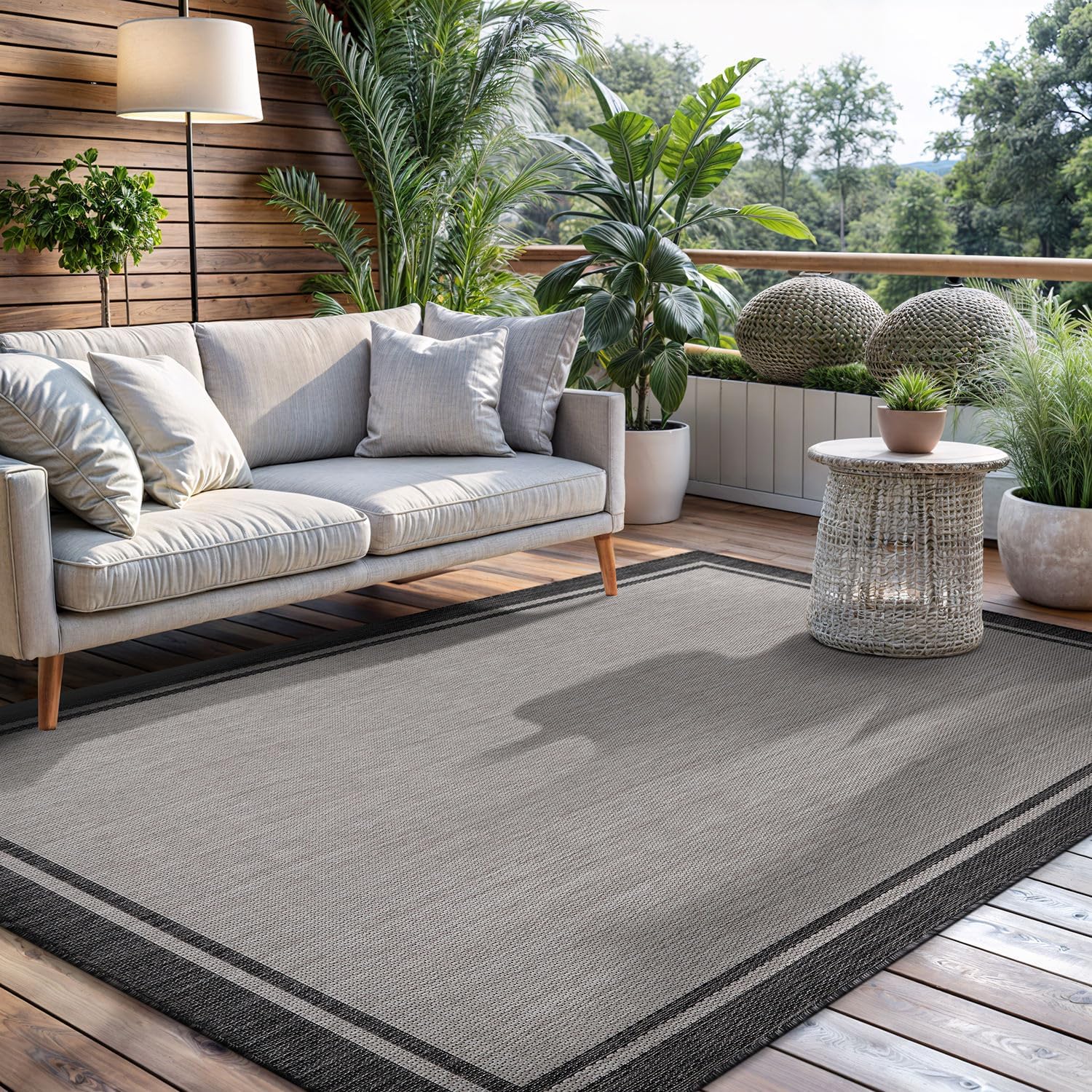 Amazon.com: CAMILSON Indoor Outdoor Rug, 5x7 Bordered Gray Modern Area ...