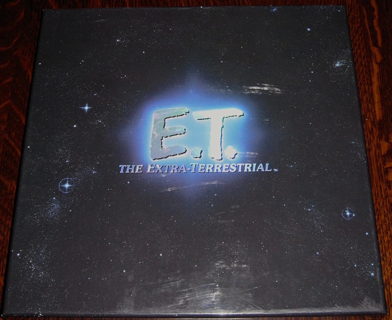 Amazon.com: ET Limited Edition Collectors Boxed Set Numbered Laserdisc ...