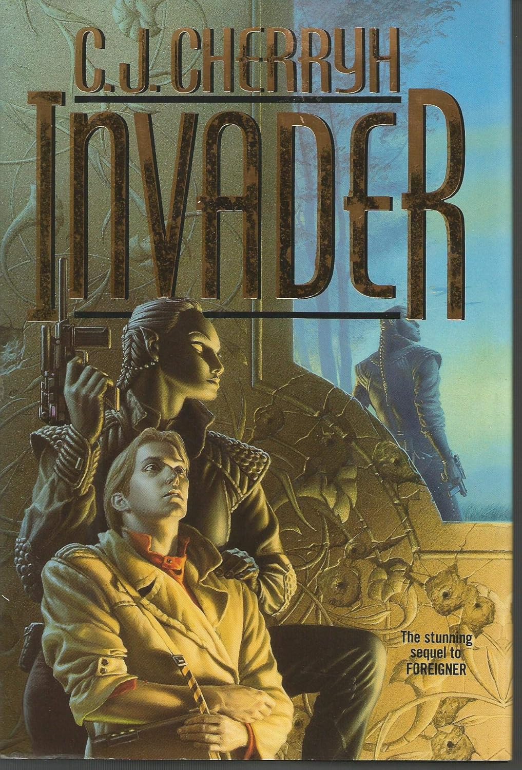 Invader (Foreigner 2): Cherryh, C. J.: 9780886776381: Amazon.com: Books