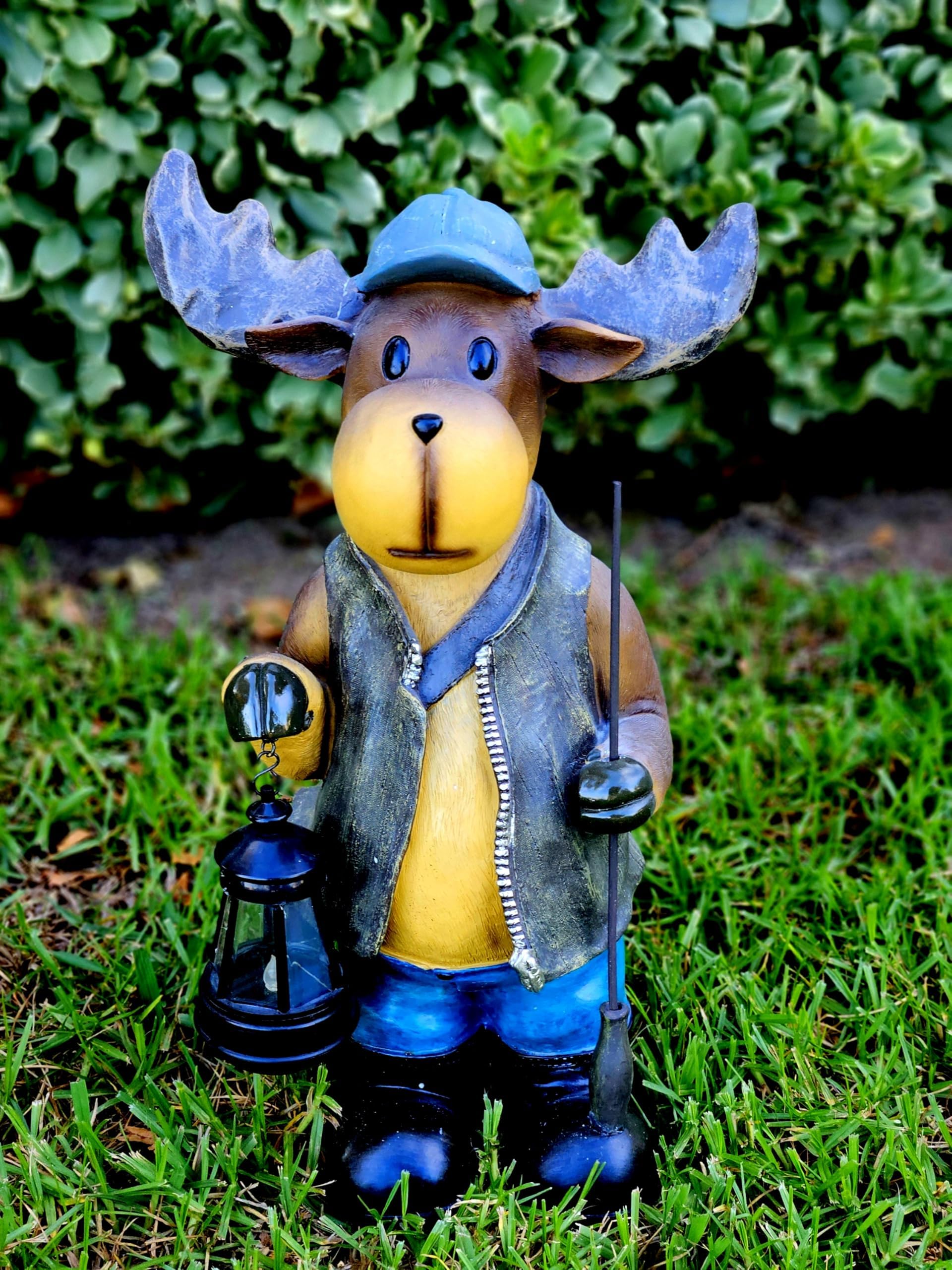 Amazon.com: GARDENGREETERS Moose Solar Light Statue Moose Solar ...