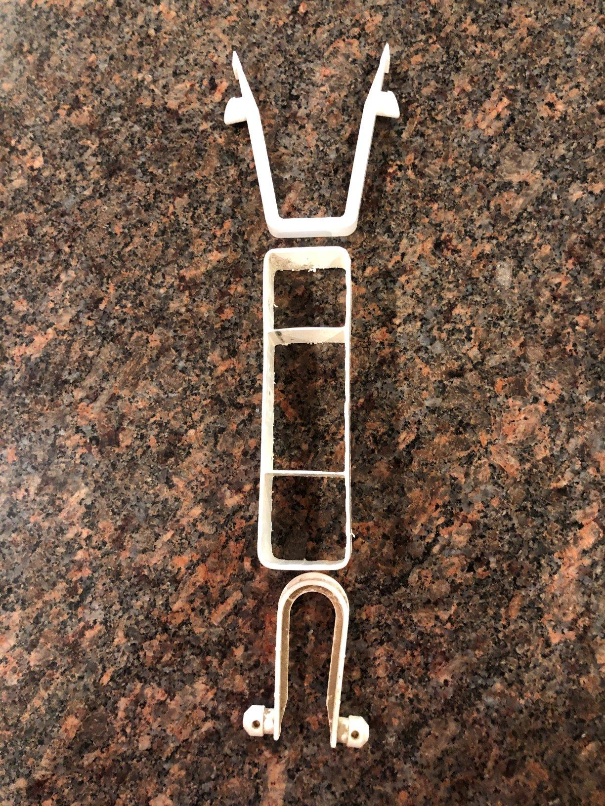 Amazon.com: Vinyl Fence Rail Clip (25 Pack) (1.5") : Patio, Lawn & Garden