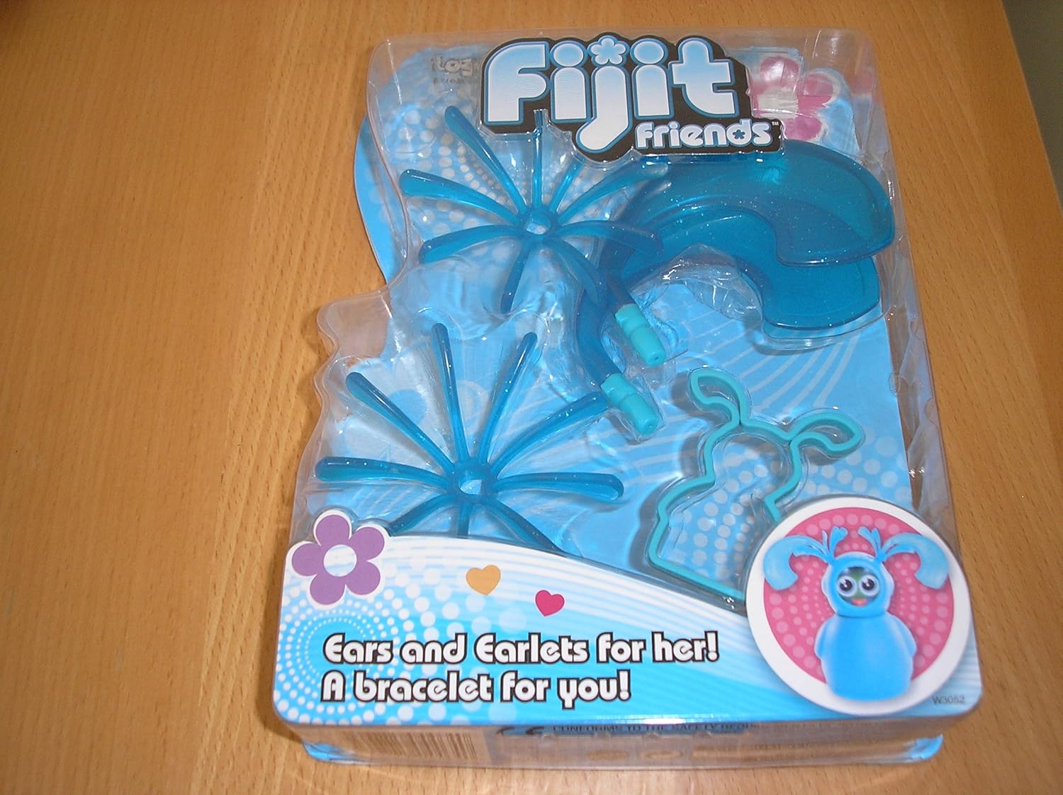 Amazon.com: Fijit Friends Accessory Pack - Logan (Blue) by Fijit ...