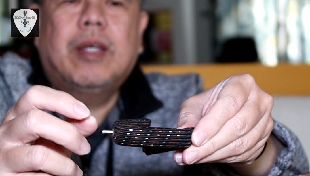 Watch Jim Dunlop Elastic Capo review on Amazon Live