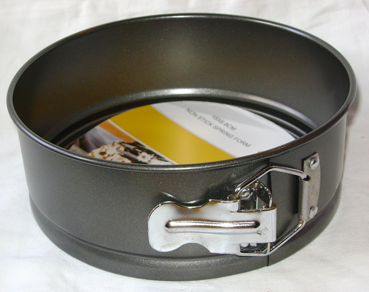 PRIMA Spring Form Cake Tin 18x6.8cm, Carbon Steel, Black : Amazon.co.uk ...